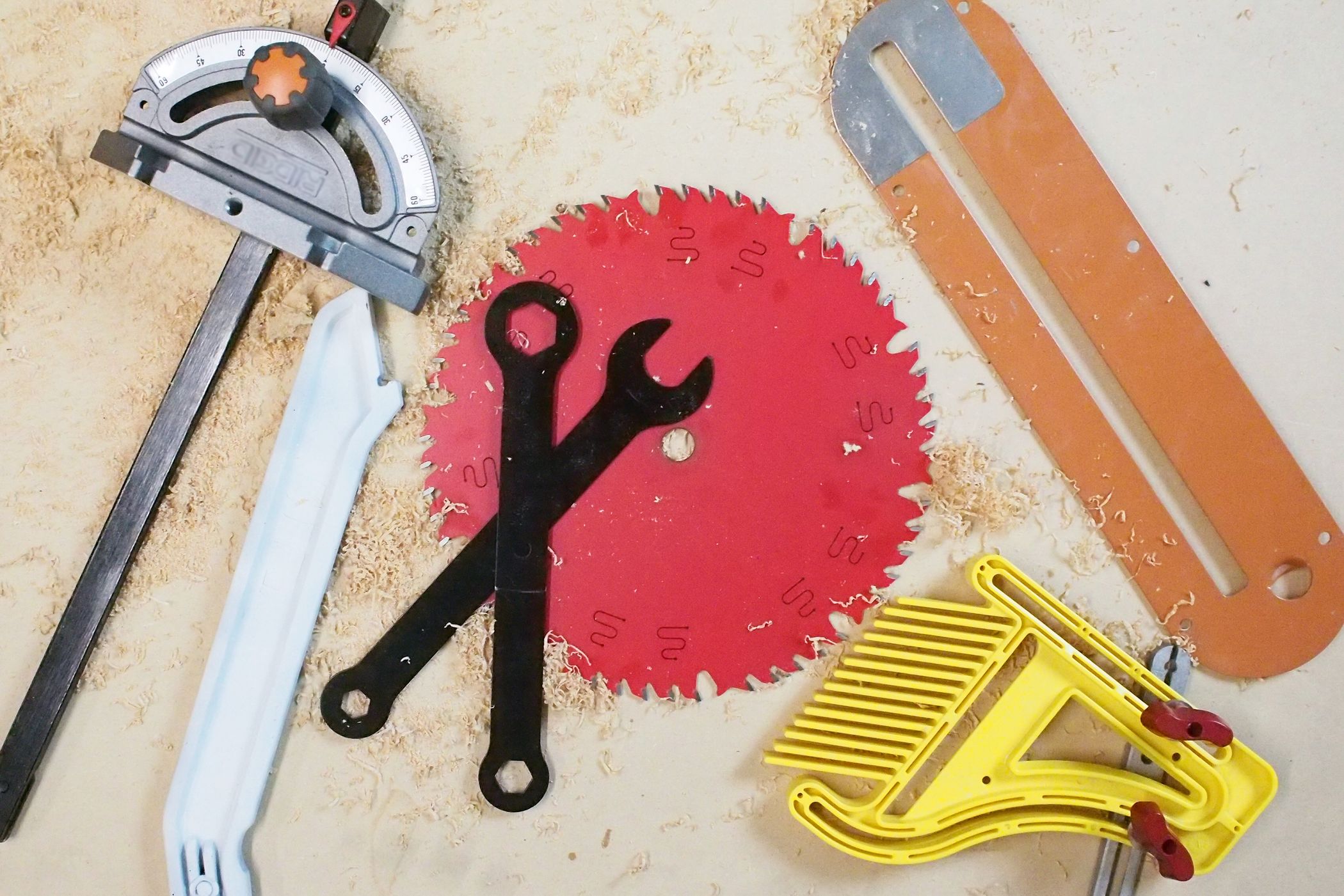 Table Saw 101 : 7 Steps - Instructables