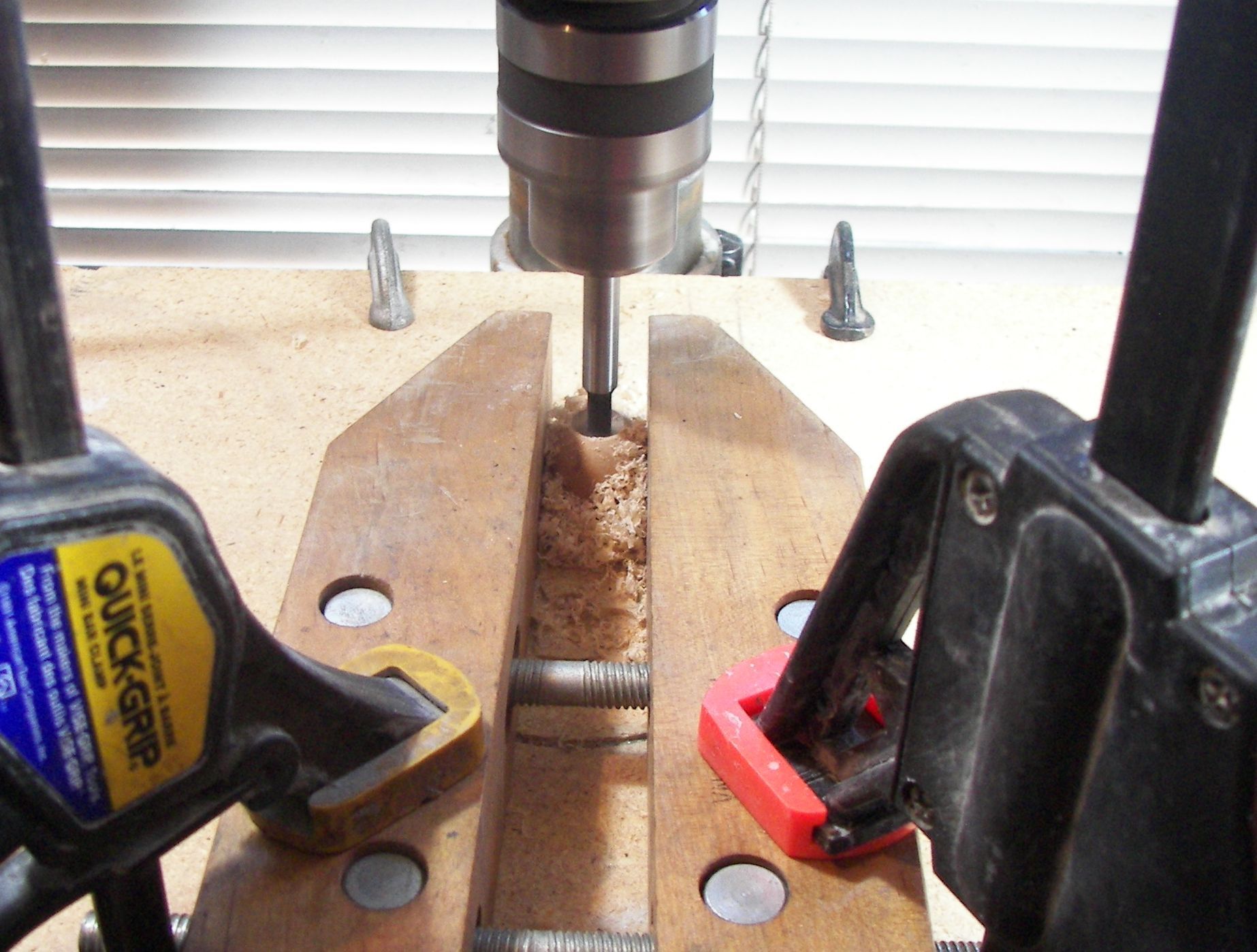 Wood Manikin Figure Lamp With IPad - a DIY Tutorial : 10 Steps (with ...