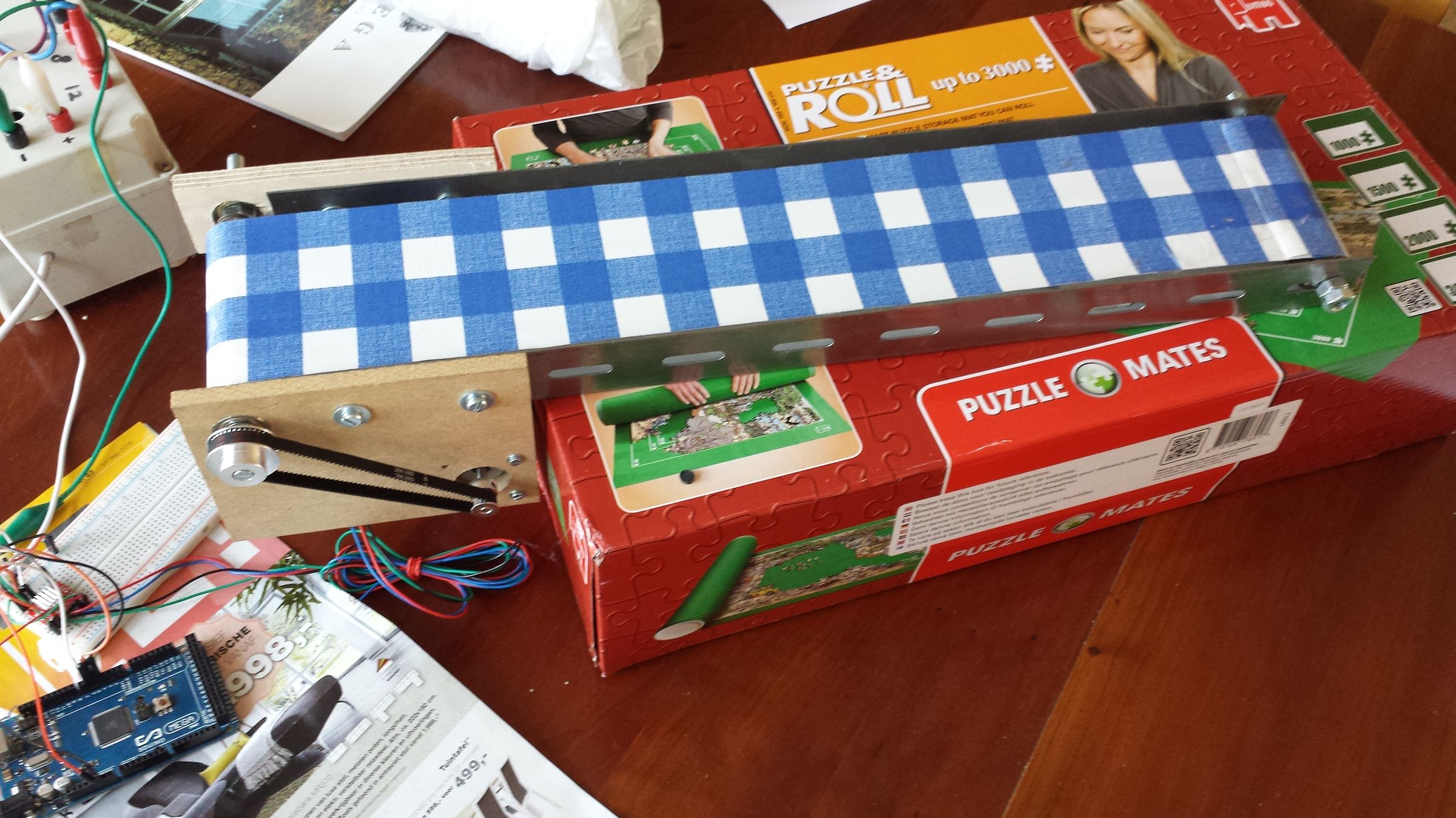 DIY Conveyor Belt (with Pictures) - Instructables