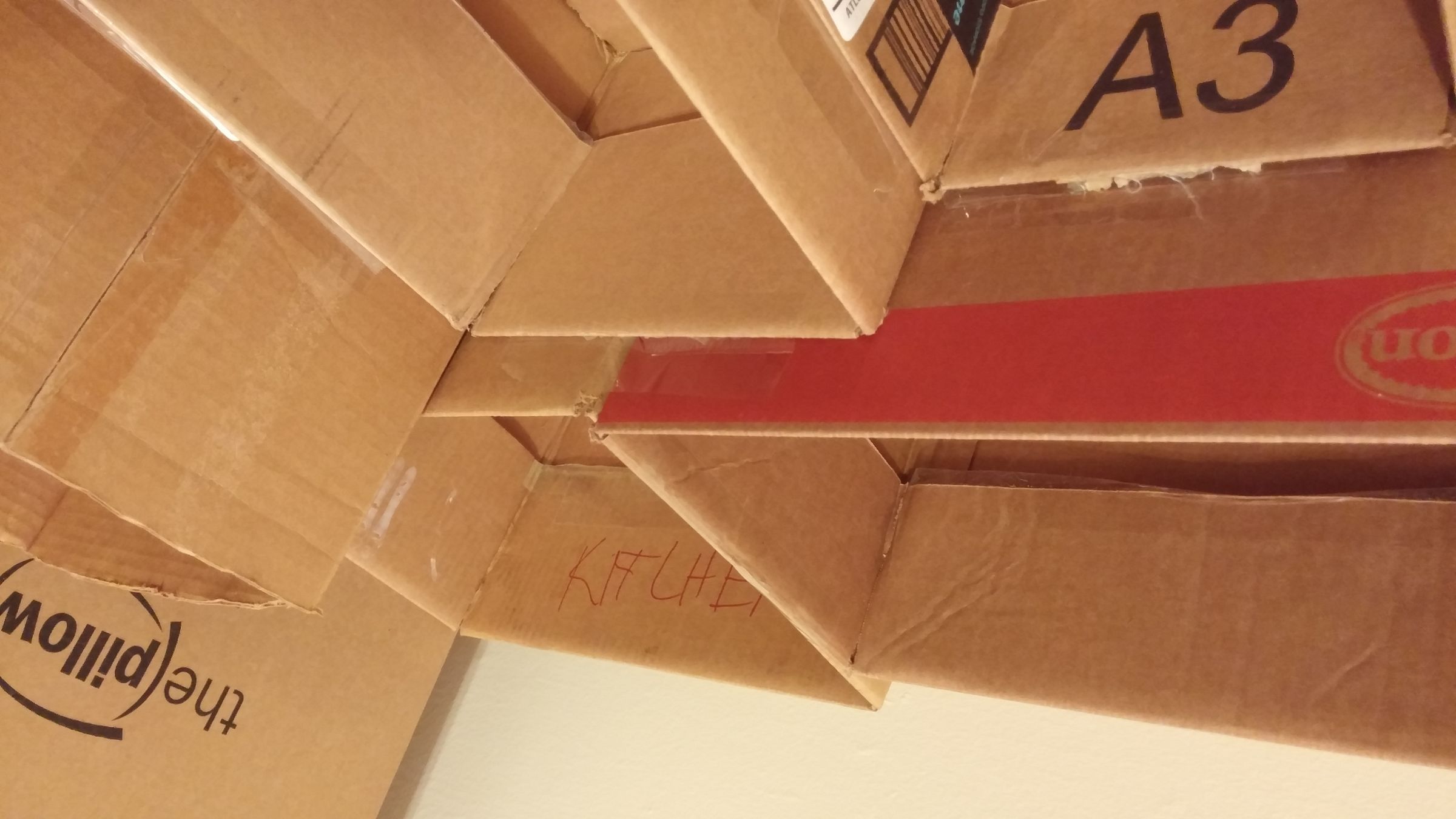 Cardboard Box Shoe Rack : 5 Steps (with Pictures) - Instructables