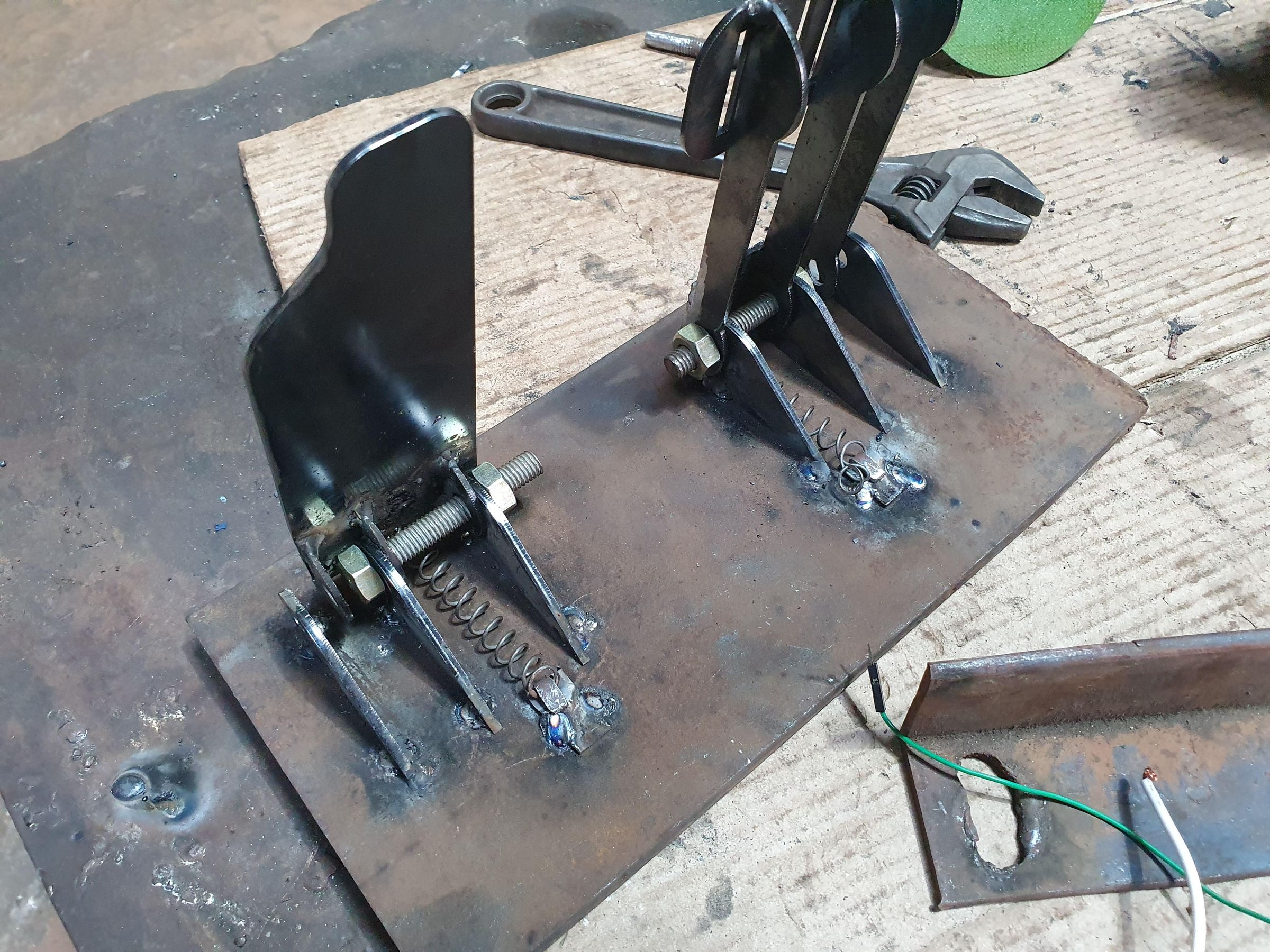 DIY Racing Simulator : 4 Steps - Instructables