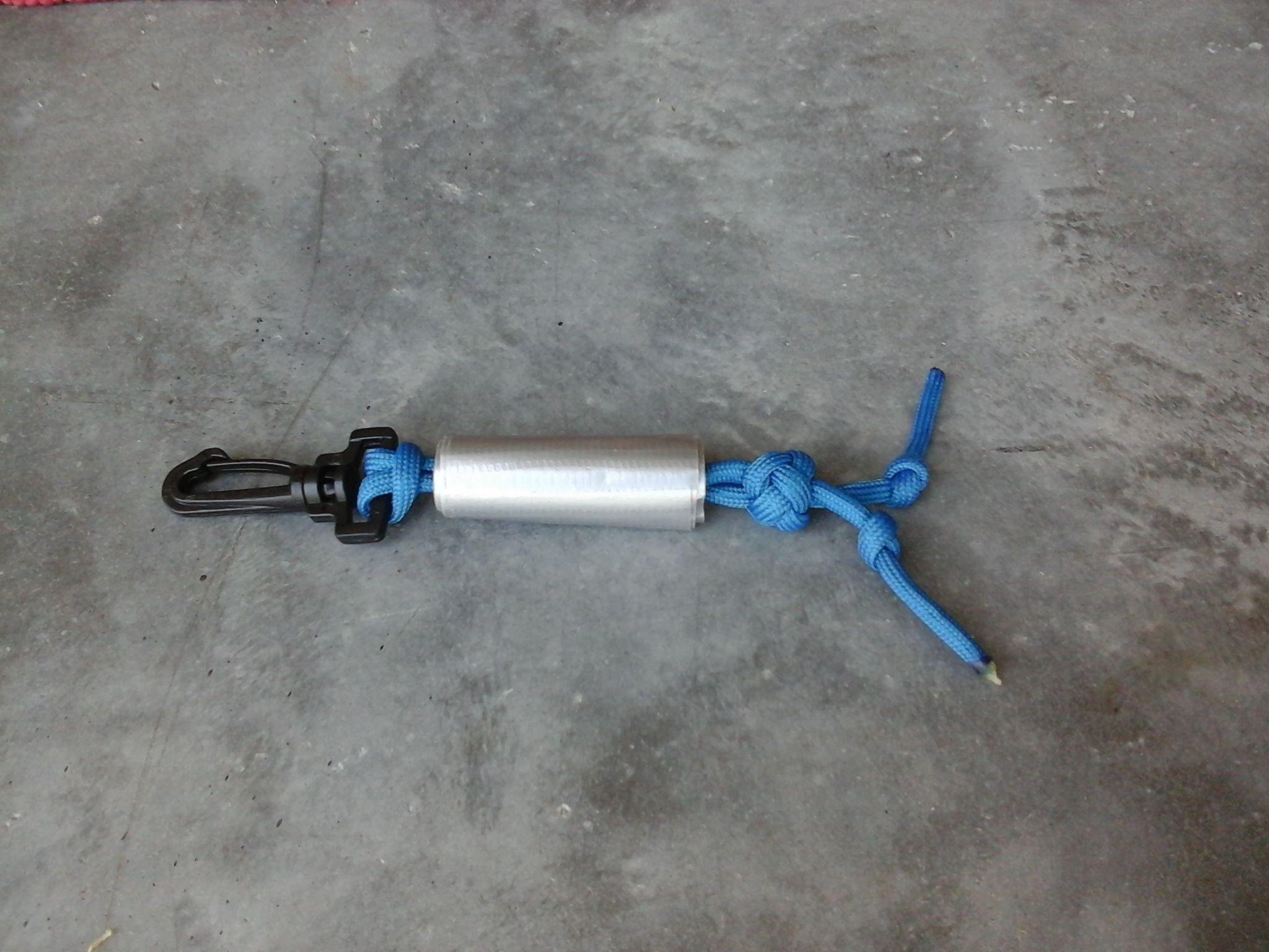 Paracord Duct Tape Keychain (with Pictures) - Instructables