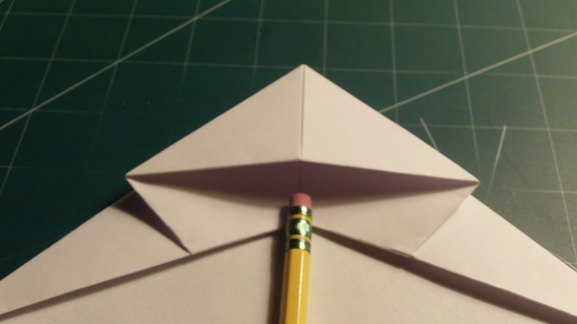 How to Make the StarSpectre Paper Airplane : 7 Steps - Instructables