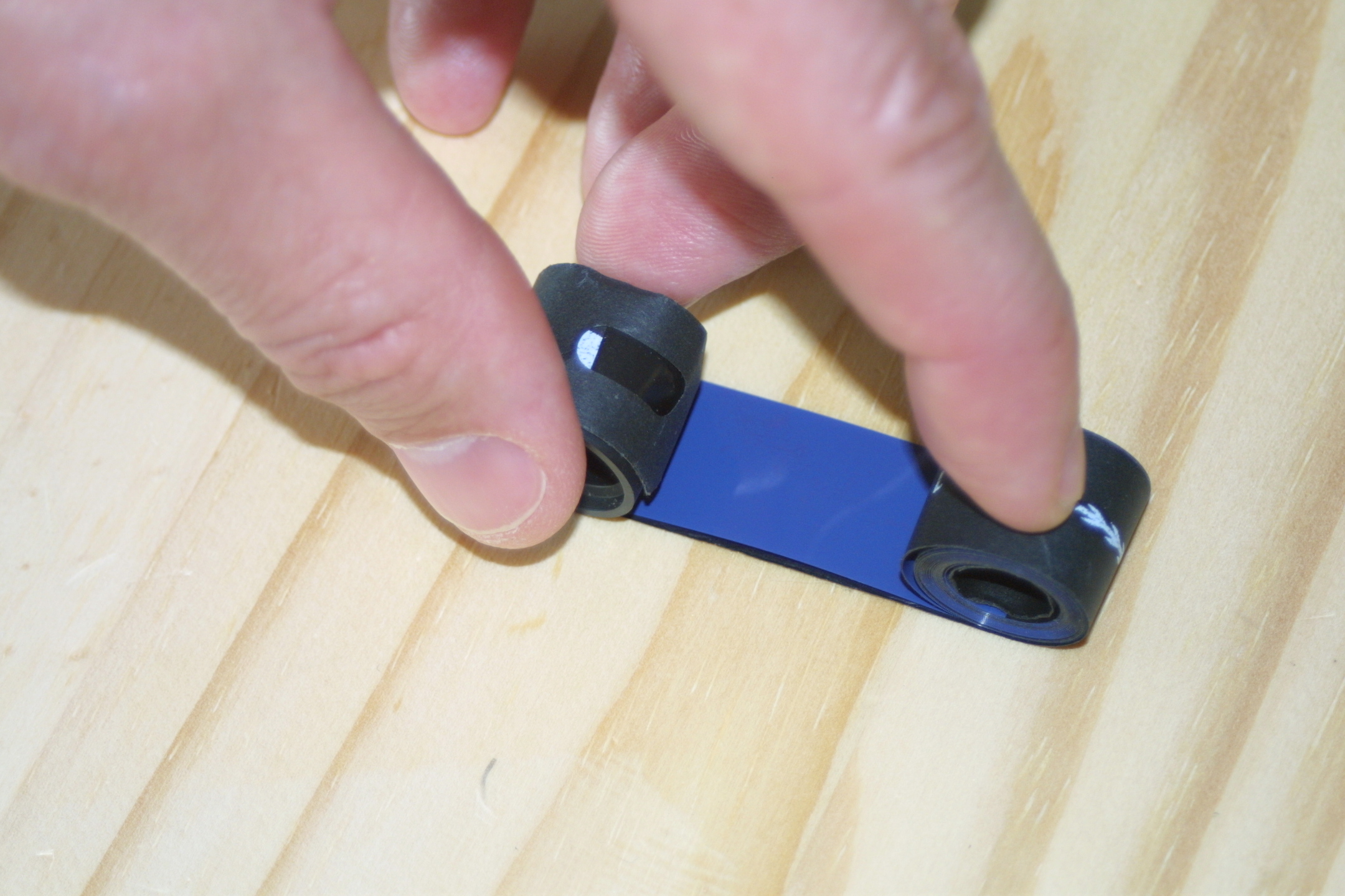 Disassemble and Reload a 110 Film Cartridge : 8 Steps (with Pictures ...