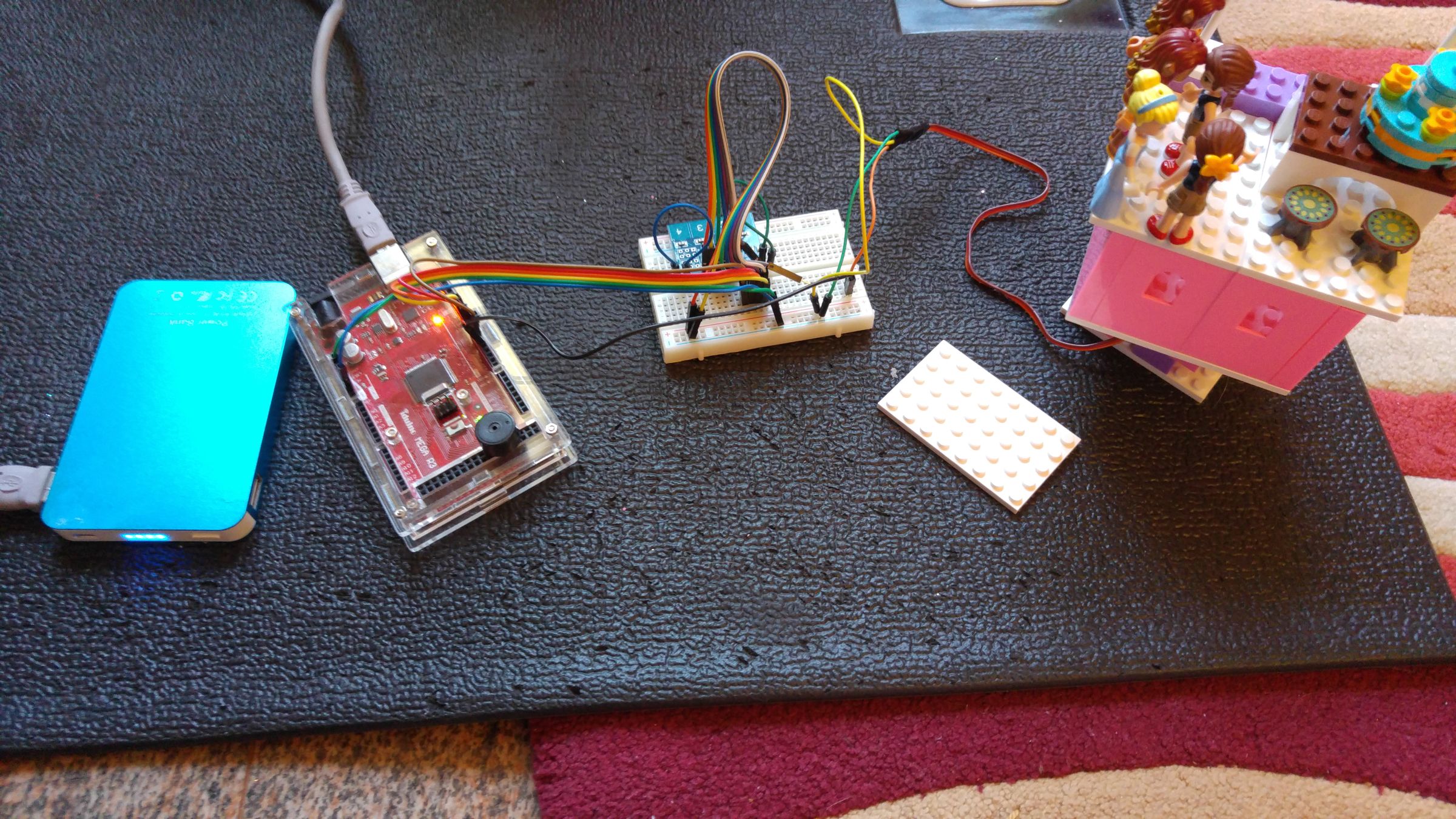 Arduino + LEGO Rotating Castle : 3 Steps (with Pictures) - Instructables