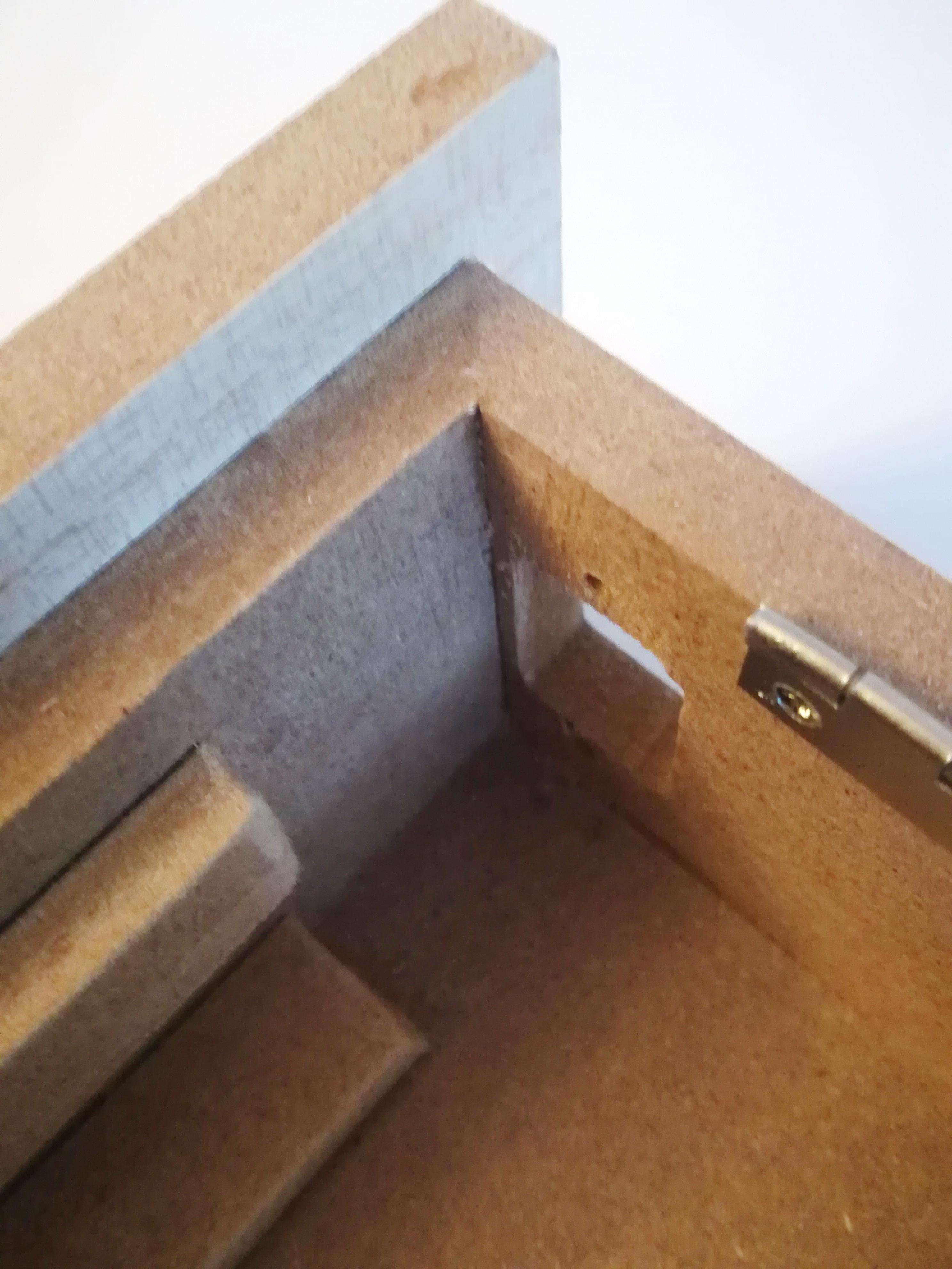 Useless Box With an Attitude : 8 Steps (with Pictures) - Instructables