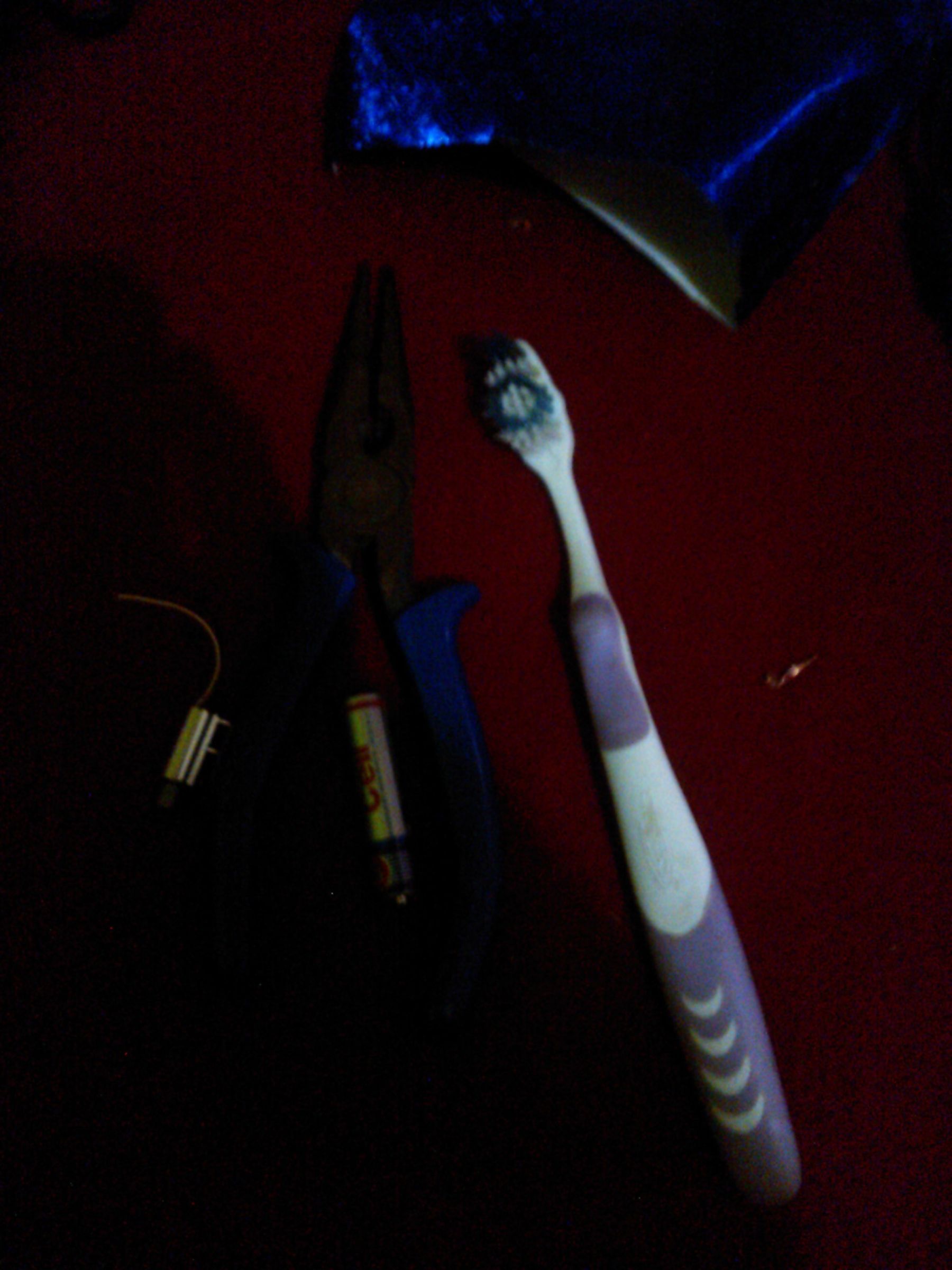 Brush Bot : 5 Steps - Instructables