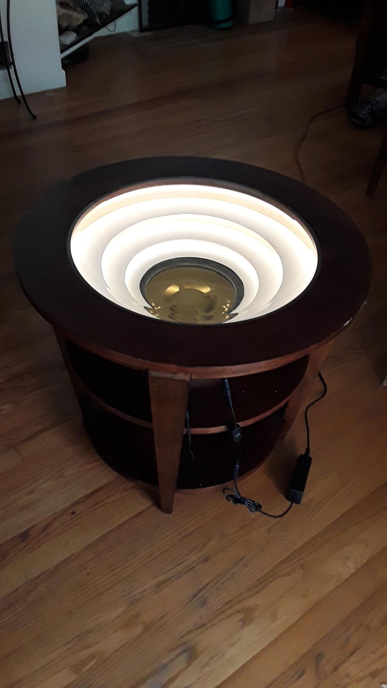 Compass Display Table With Indirect Lighting : 6 Steps (with Pictures ...