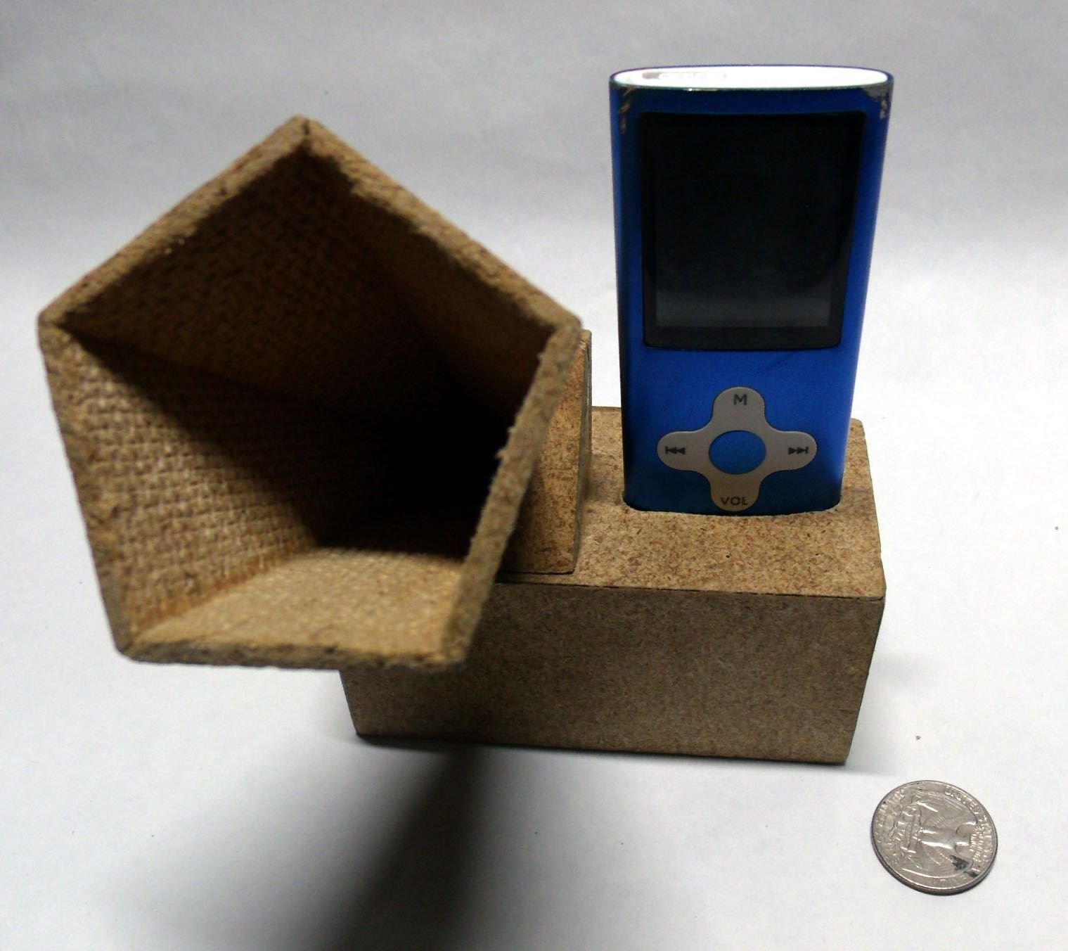 Custom MP3 Dock With Electronic Amplification - Instructables