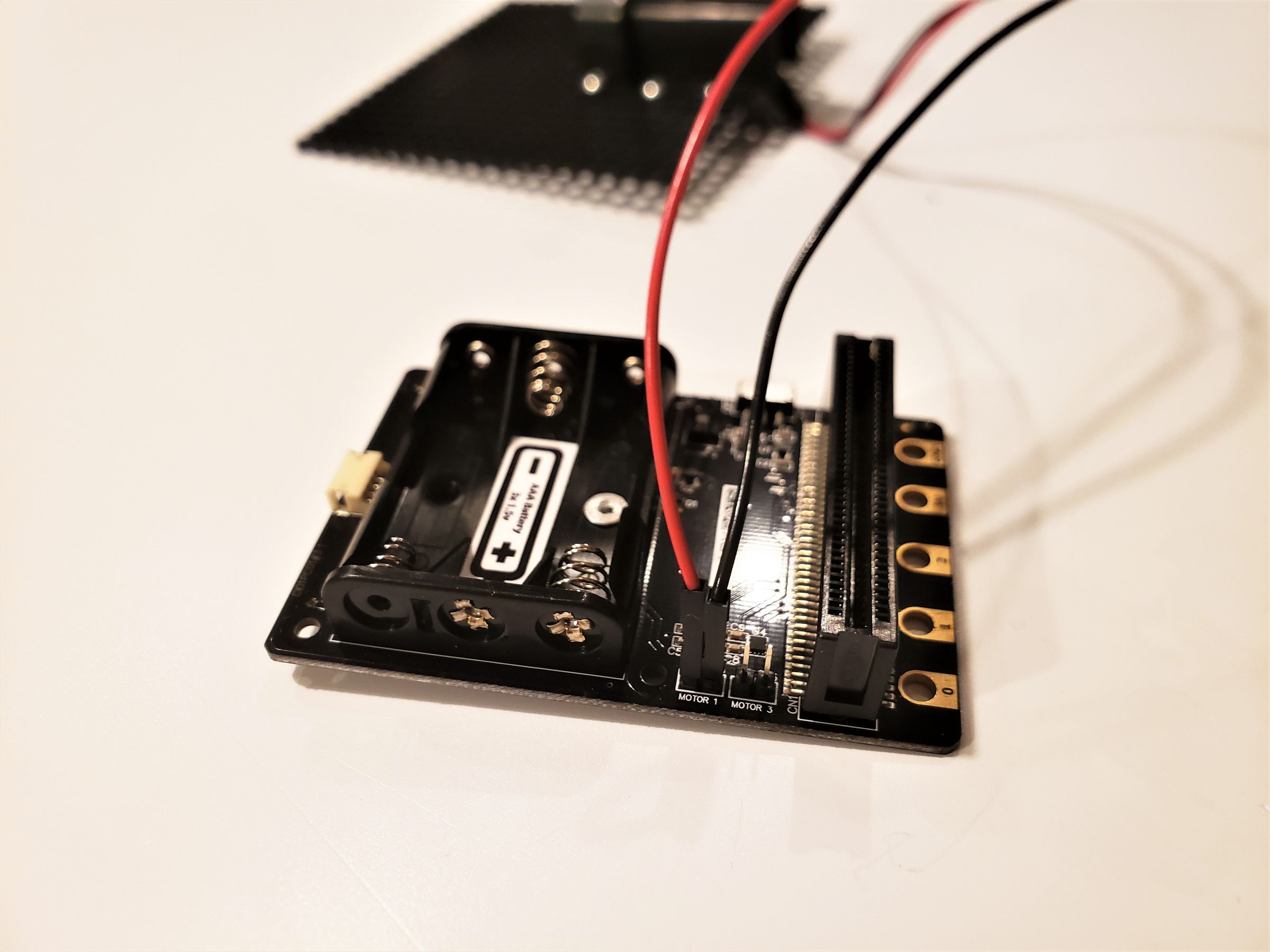 Micro:Bit Dog Door Opener : 8 Steps (with Pictures) - Instructables