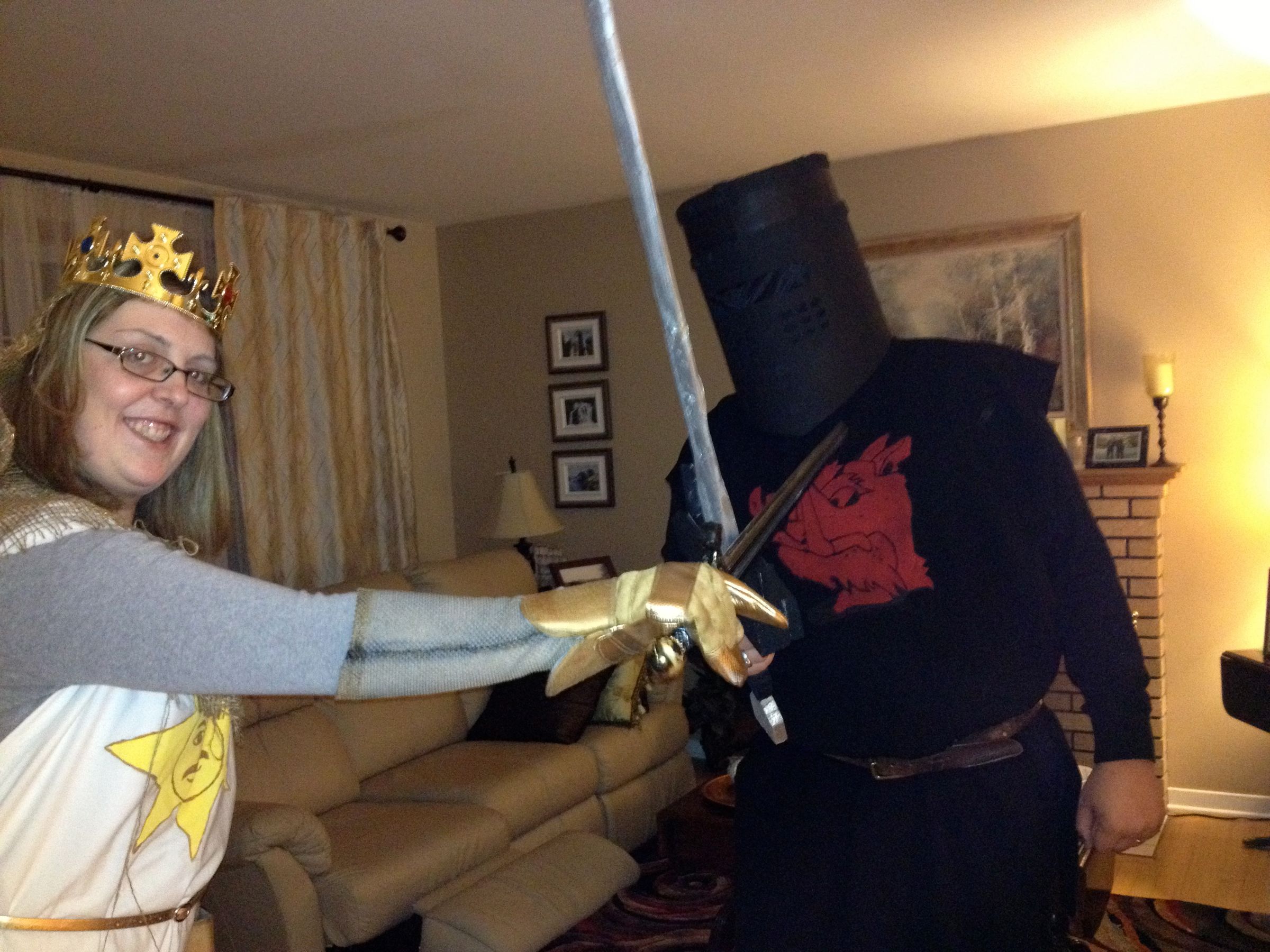 King Arthur Costume (from "Monty Python and the Holy Grail") : 3 Steps ...