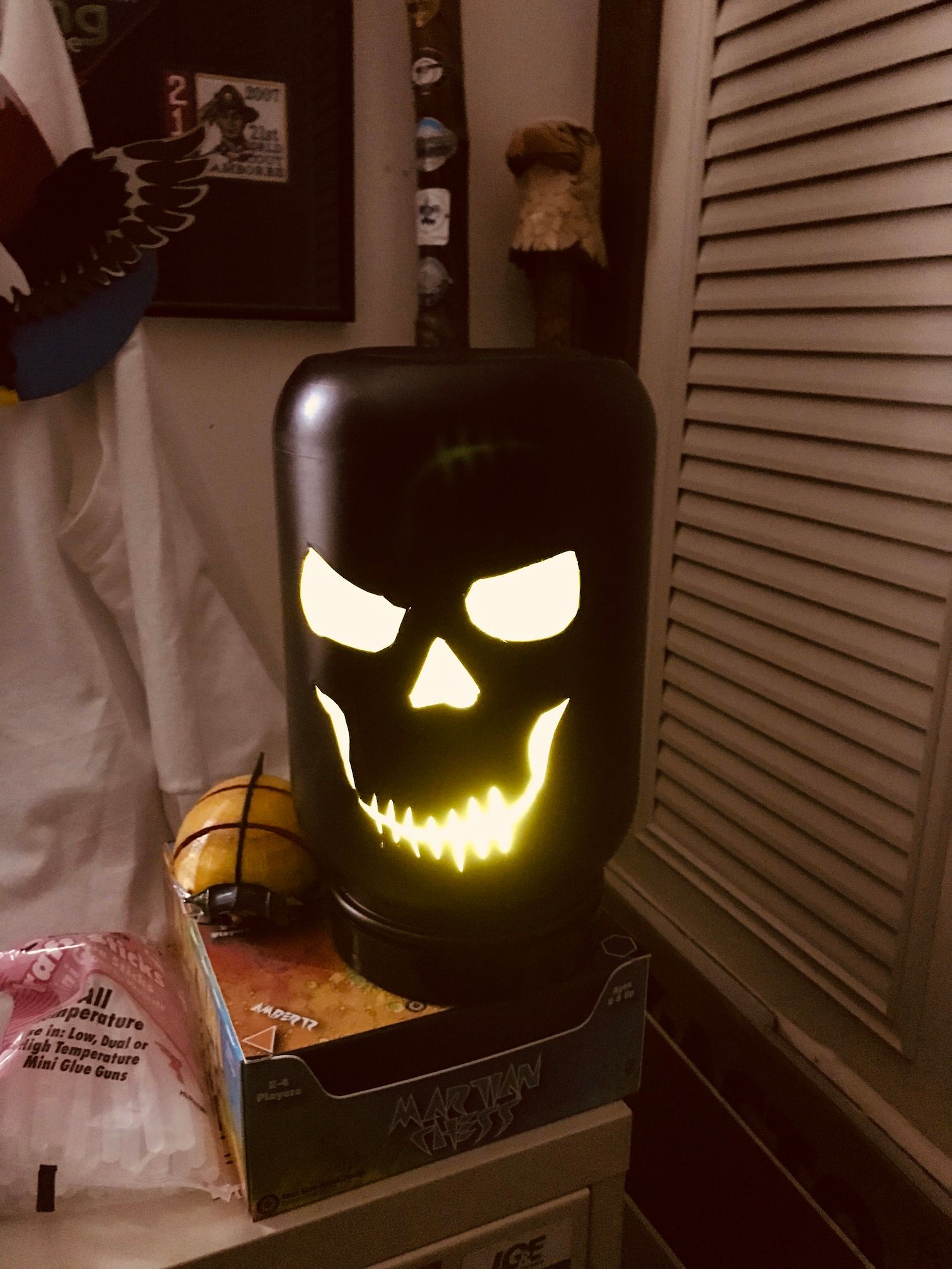 Floating Skull Specter : 5 Steps - Instructables