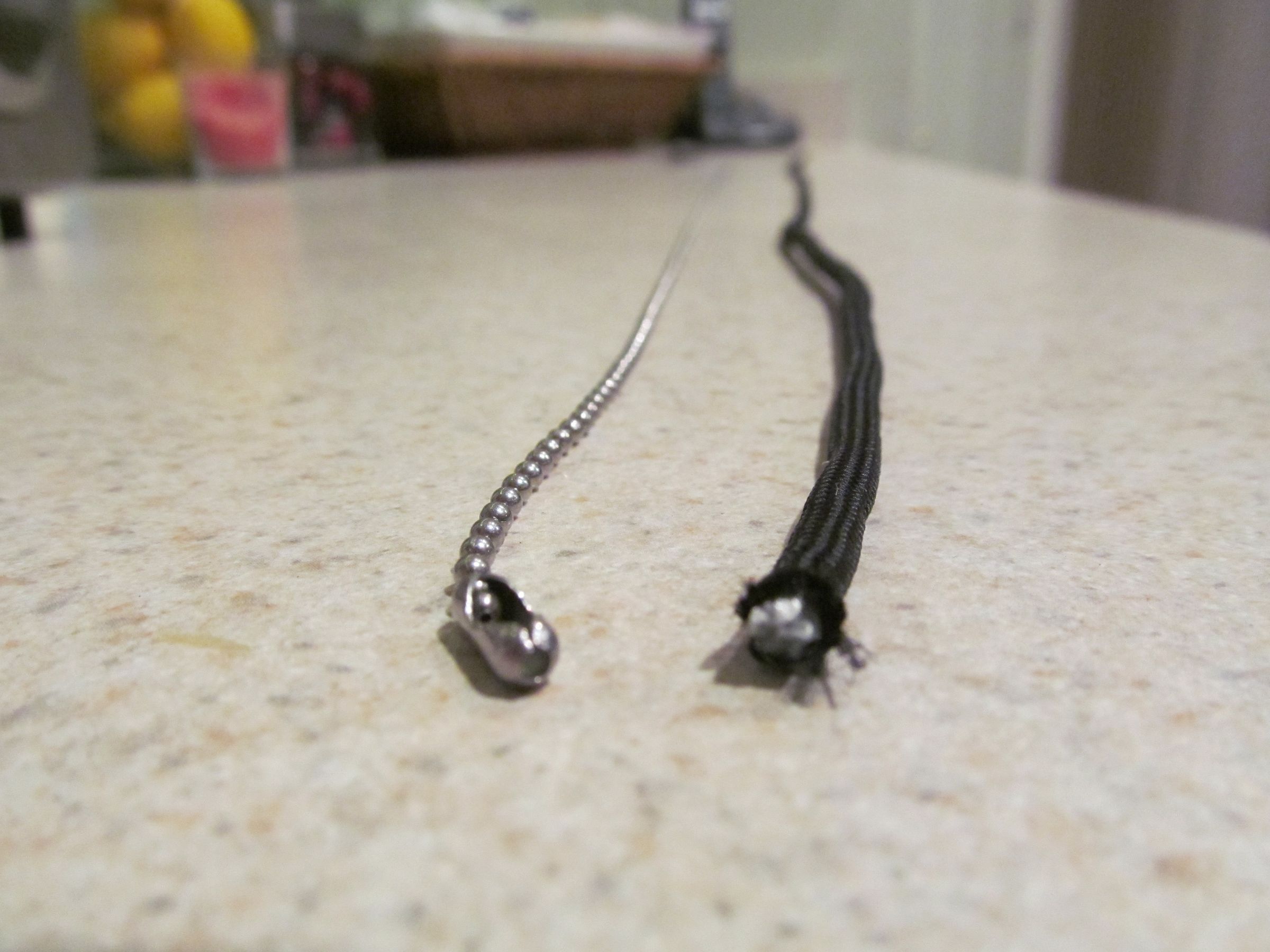 How to Sheath Dog Tags With Paracord. - Instructables