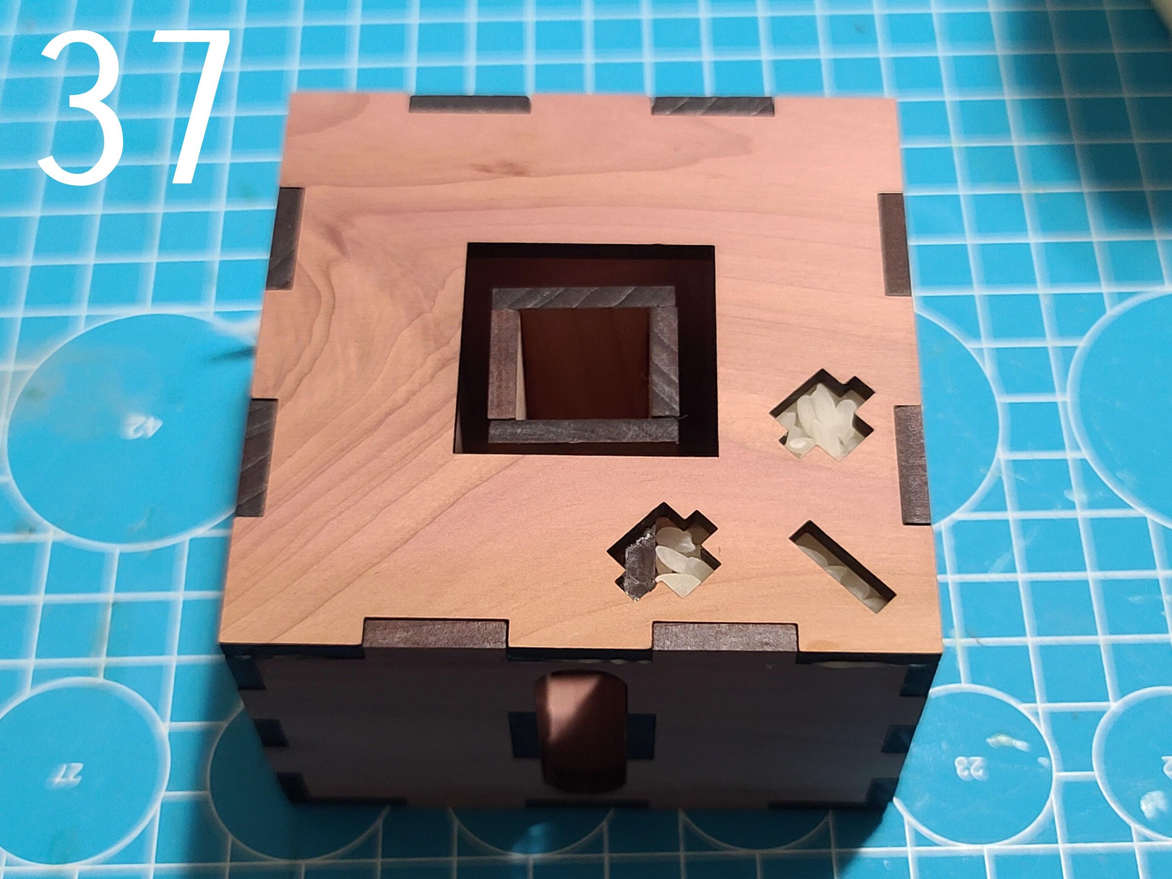 Laser-Cut Magnetic Adjustable Pen Stand : 3 Steps (with Pictures ...