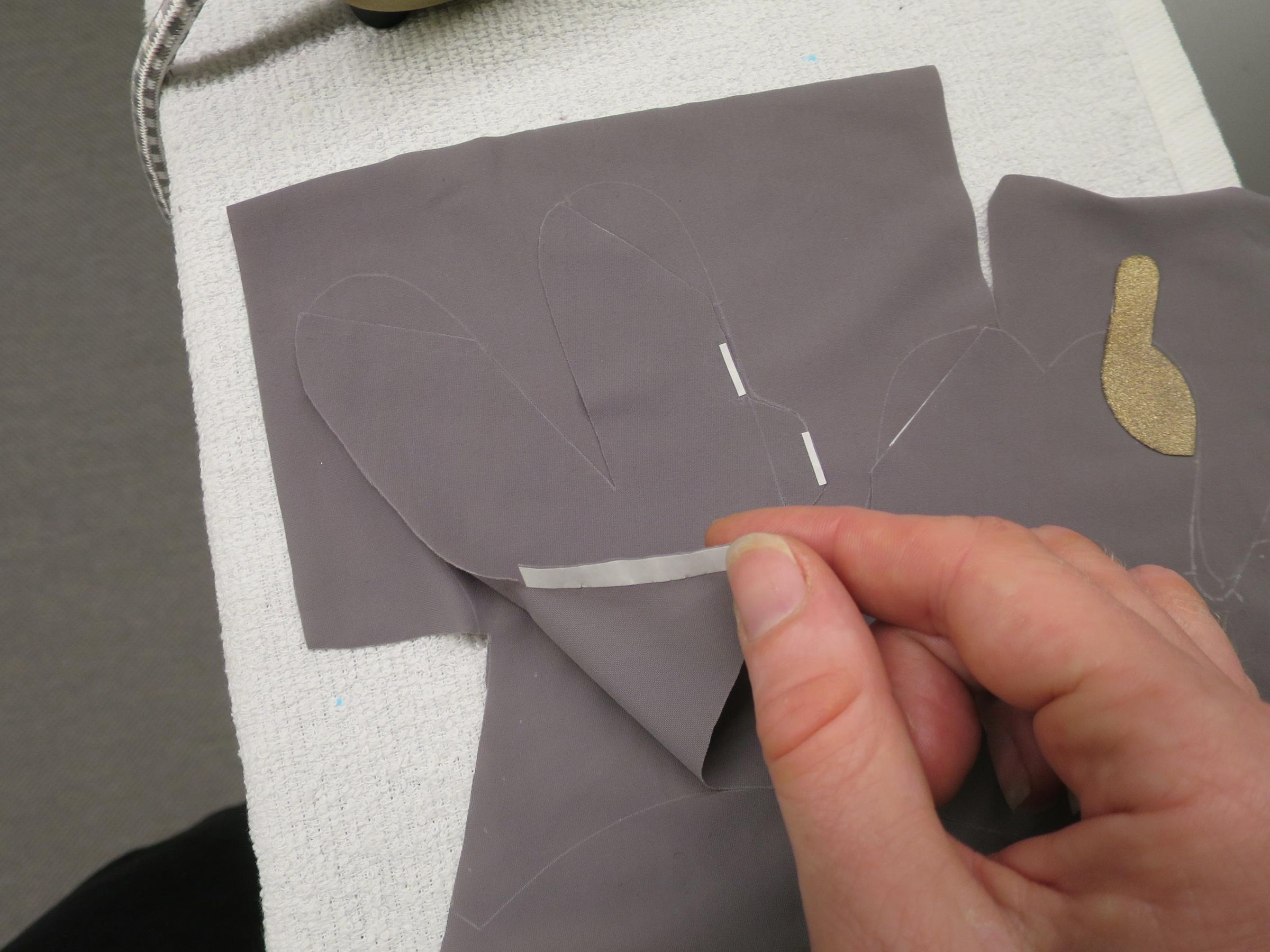 ‘HYBRID’ VR Data Gloves for Meta Quest + Vive Puck : 10 Steps (with ...