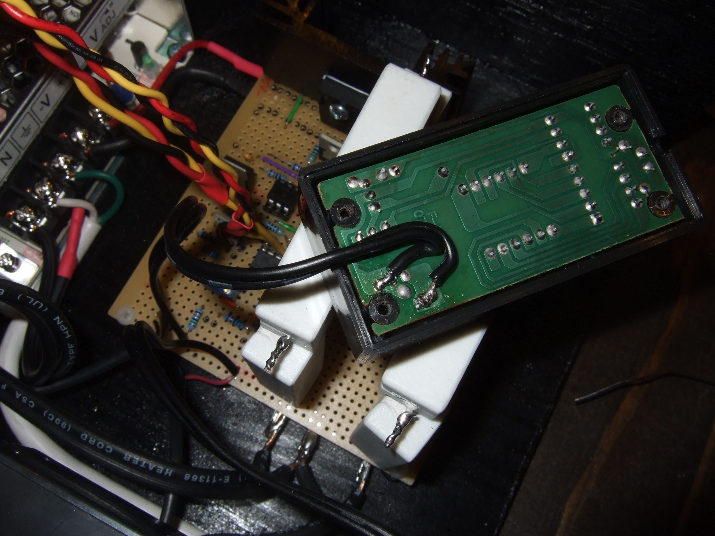 ATtiny85 Two-Channel Lead Acid Battery Charger : 14 Steps (with ...