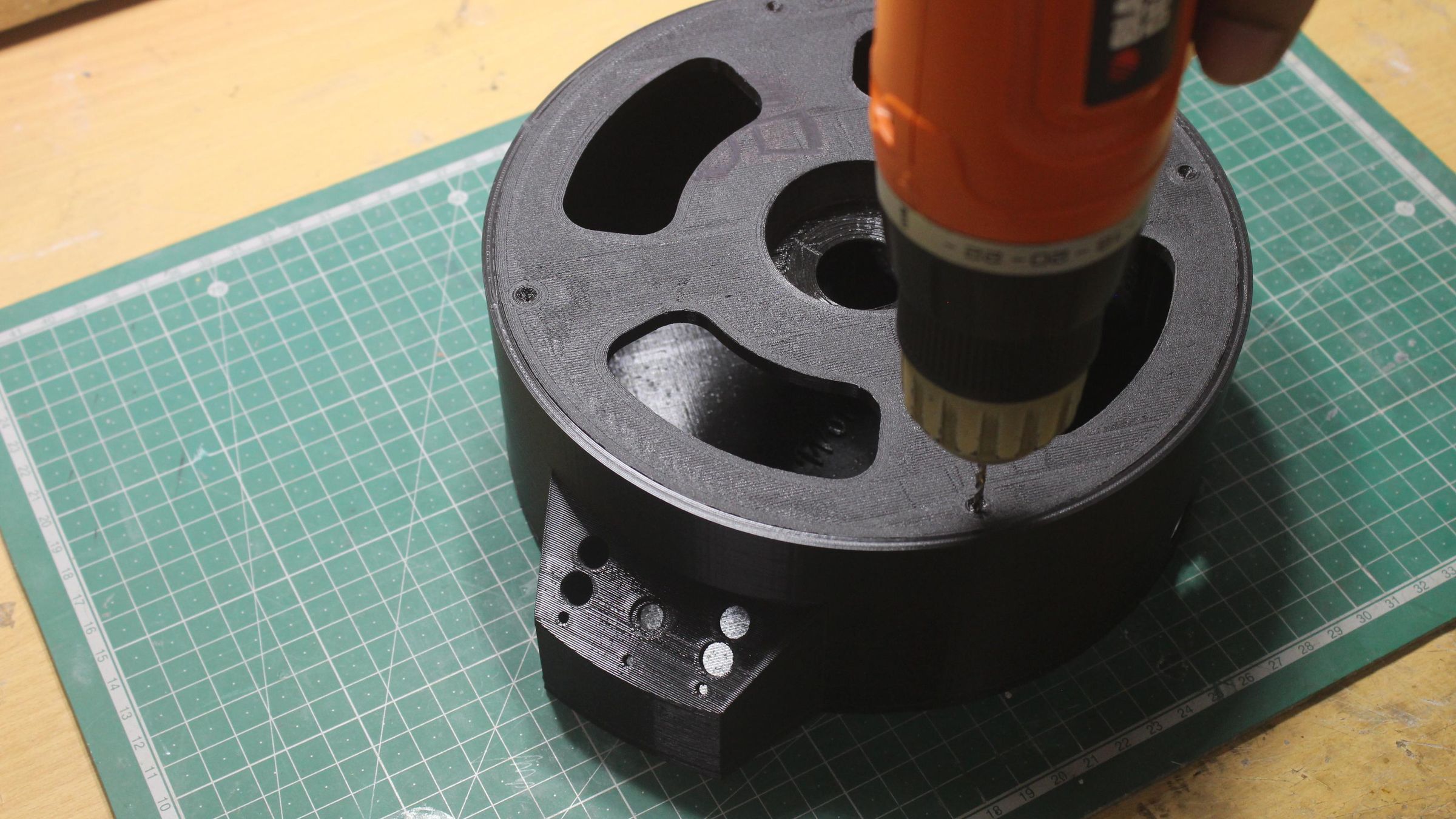 Electronic Turntable With Perfectly Over Engineered Design : 26 Steps ...