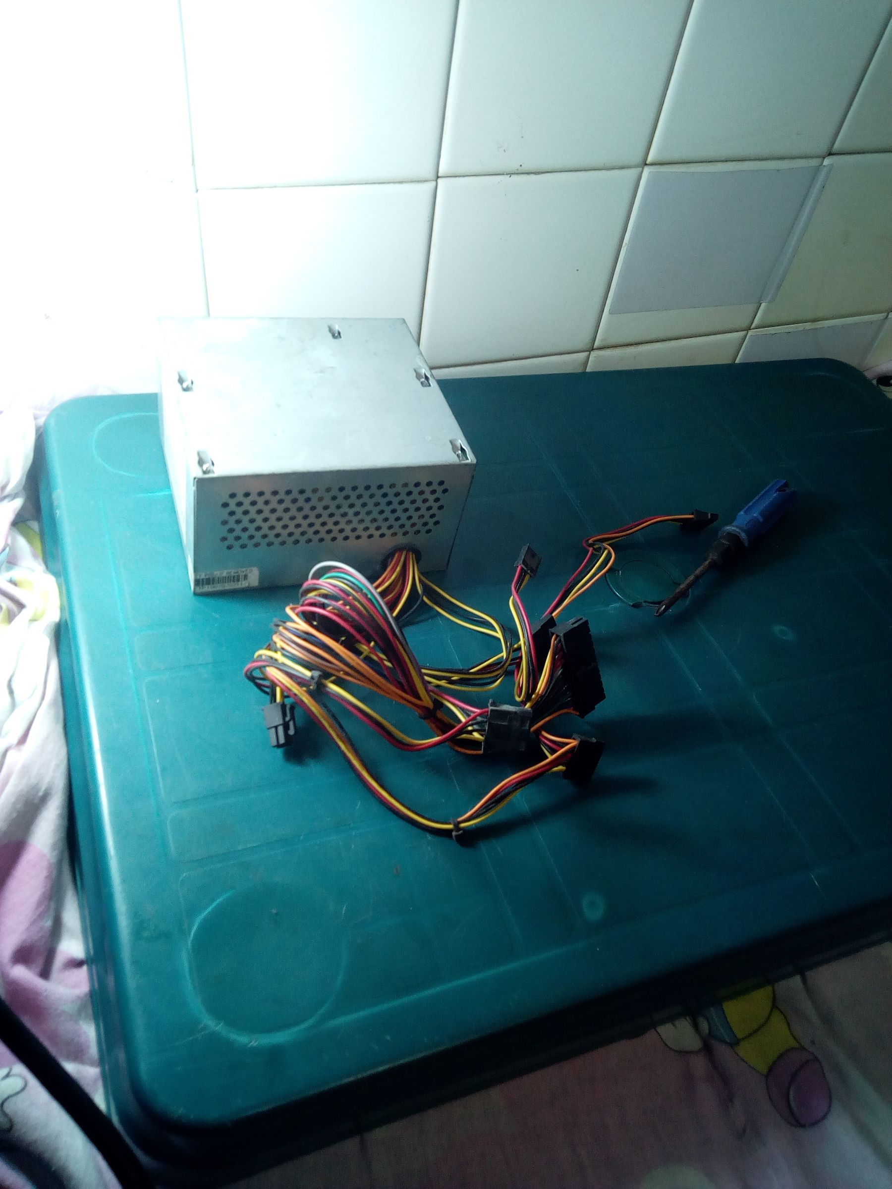 REPURPOSING OLD DESKTOP PC PARTS : 7 Steps - Instructables