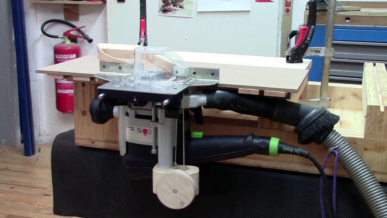 Mini Router Table With the Simplest Router Lift Ever : 12 Steps (with ...