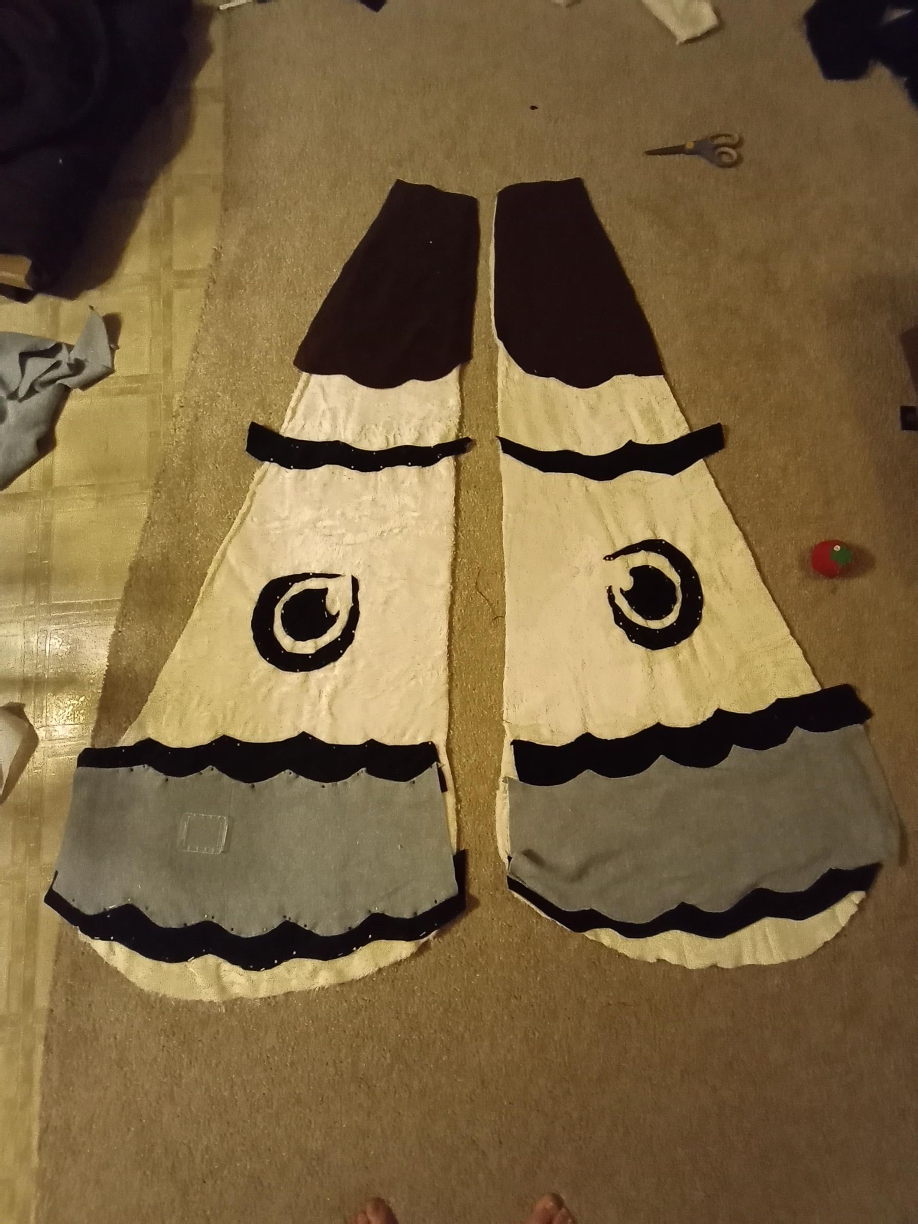 Moth Wing Cloak : 11 Steps (with Pictures) - Instructables