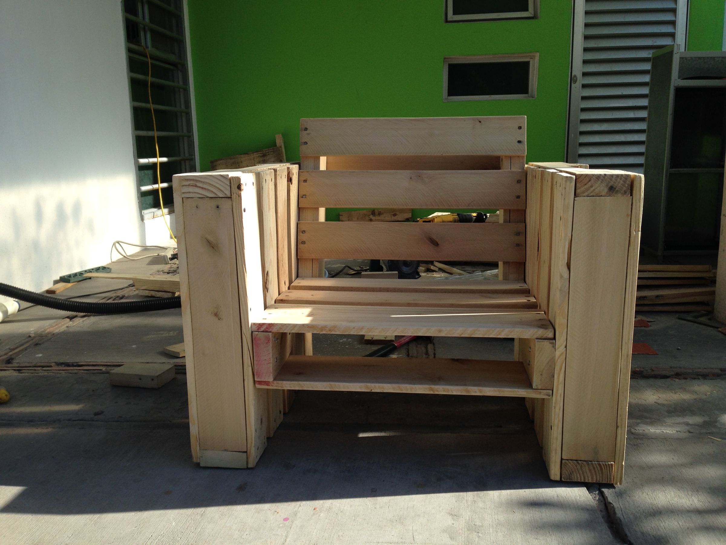 Pallet Chair : 6 Steps (with Pictures) - Instructables