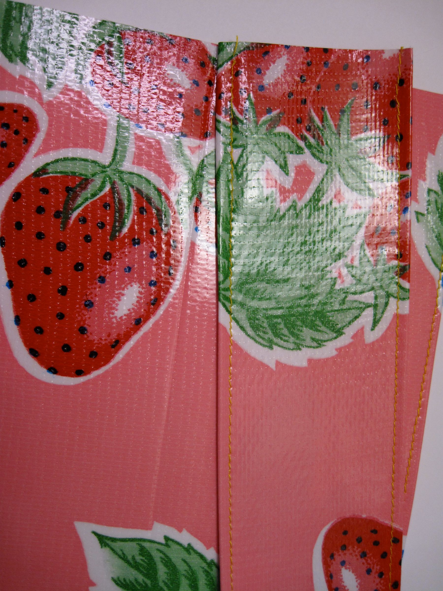 Sew a Simple Oilcloth Wallet : 9 Steps (with Pictures) - Instructables