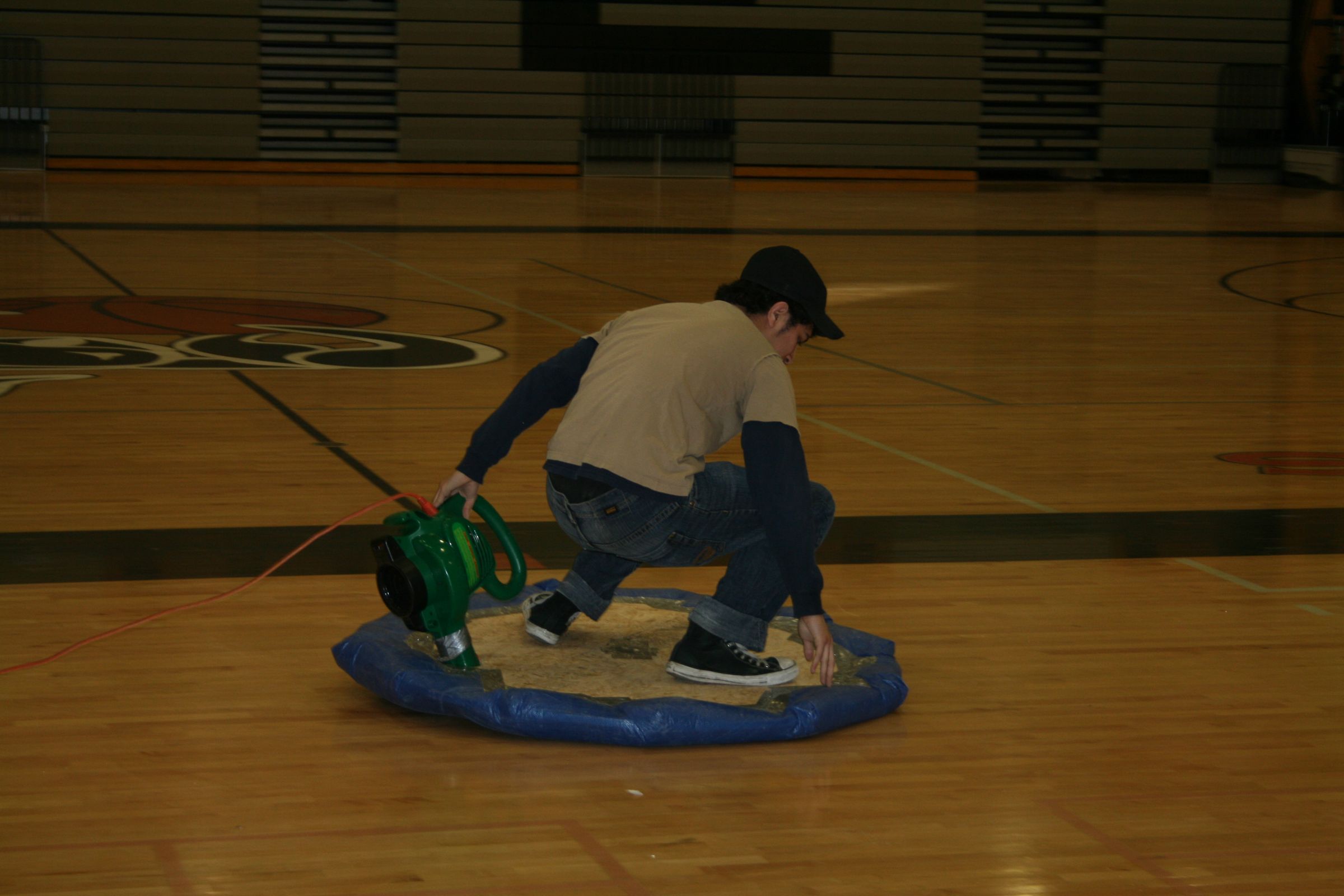 Pimp'n Hovercraft : 6 Steps - Instructables