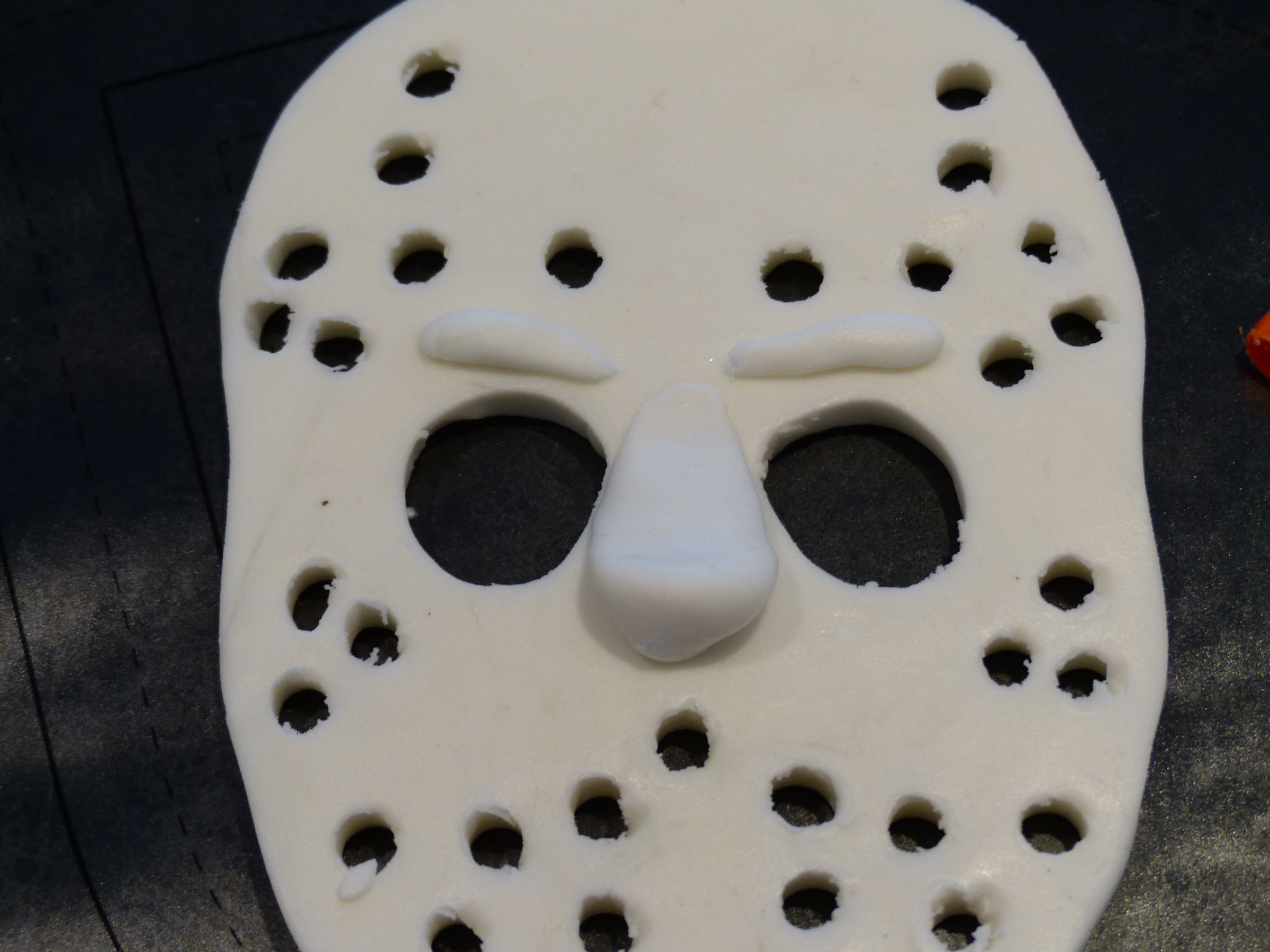 Jason Vorhees (Friday the 13th Hockey Mask) Cake : 7 Steps (with ...