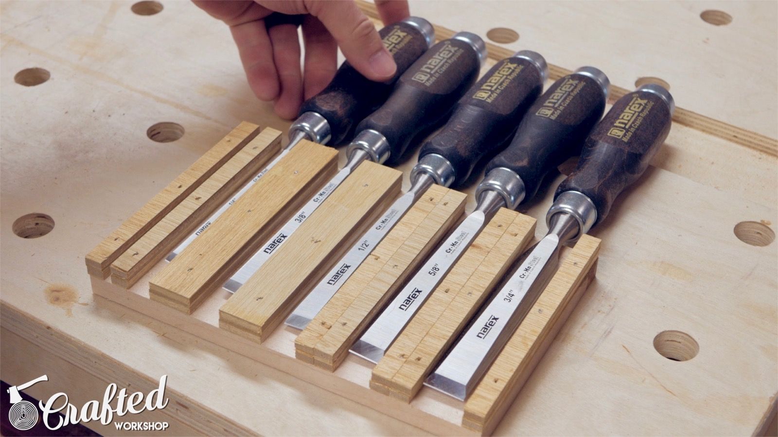 Building a Hand Tool Tote With Hand Cut Dovetails : 9 Steps (with ...