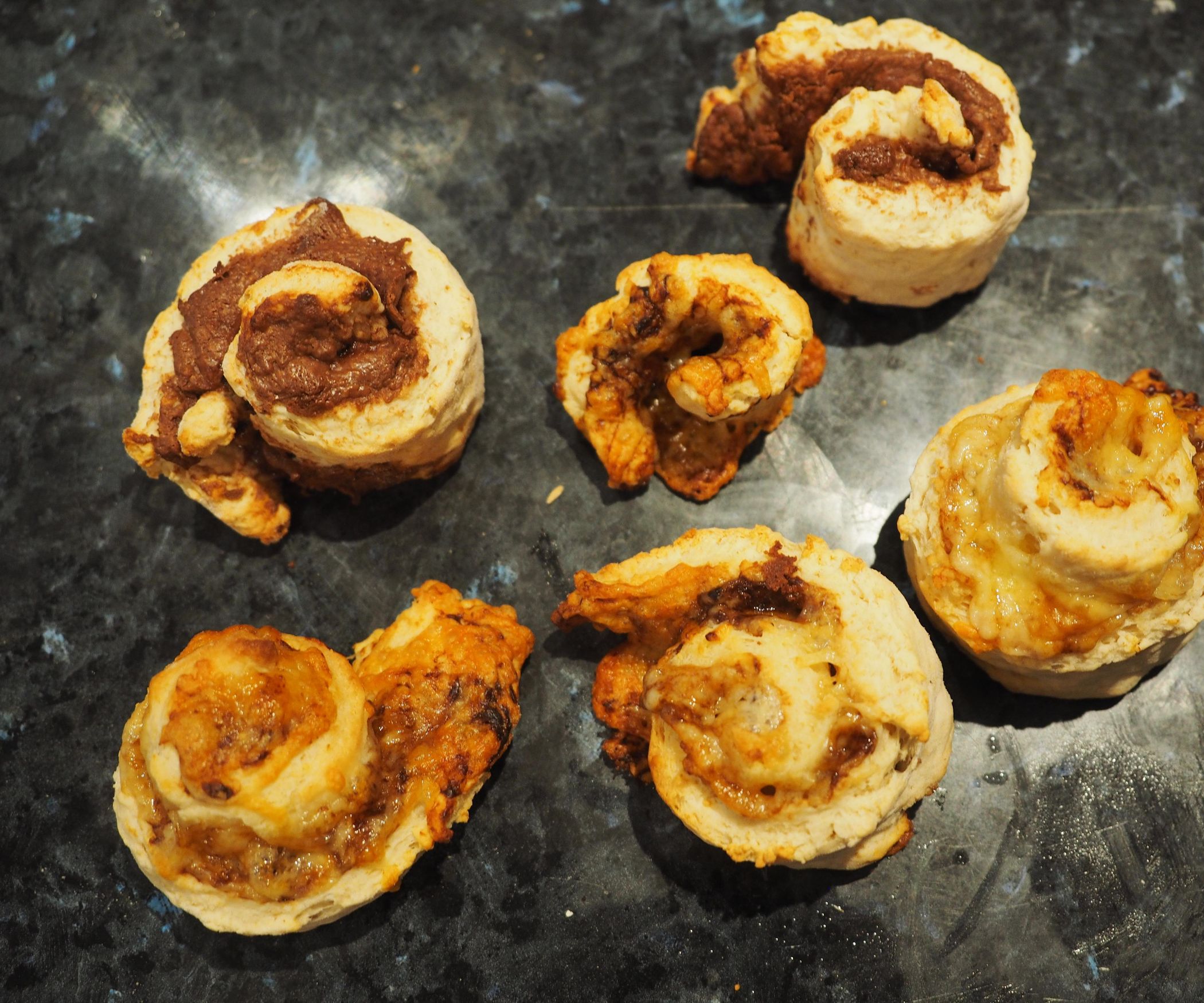 Quick Cheesymite Scrolls + Choc Hazelnut Scrolls : 8 Steps - Instructables