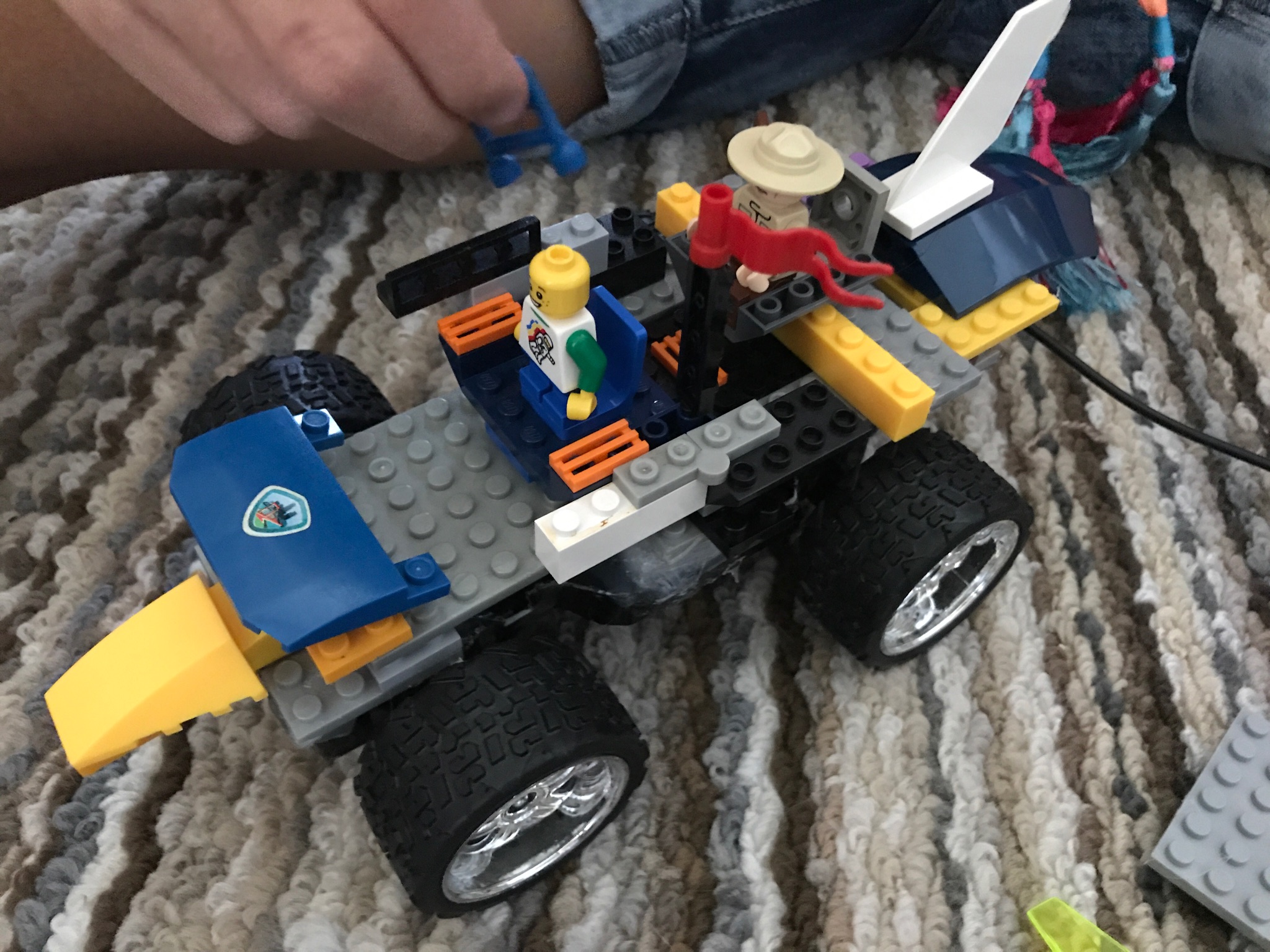 Anna's - Lego Remote Controlled Car - From Old Remote RC Car : 6 Steps ...