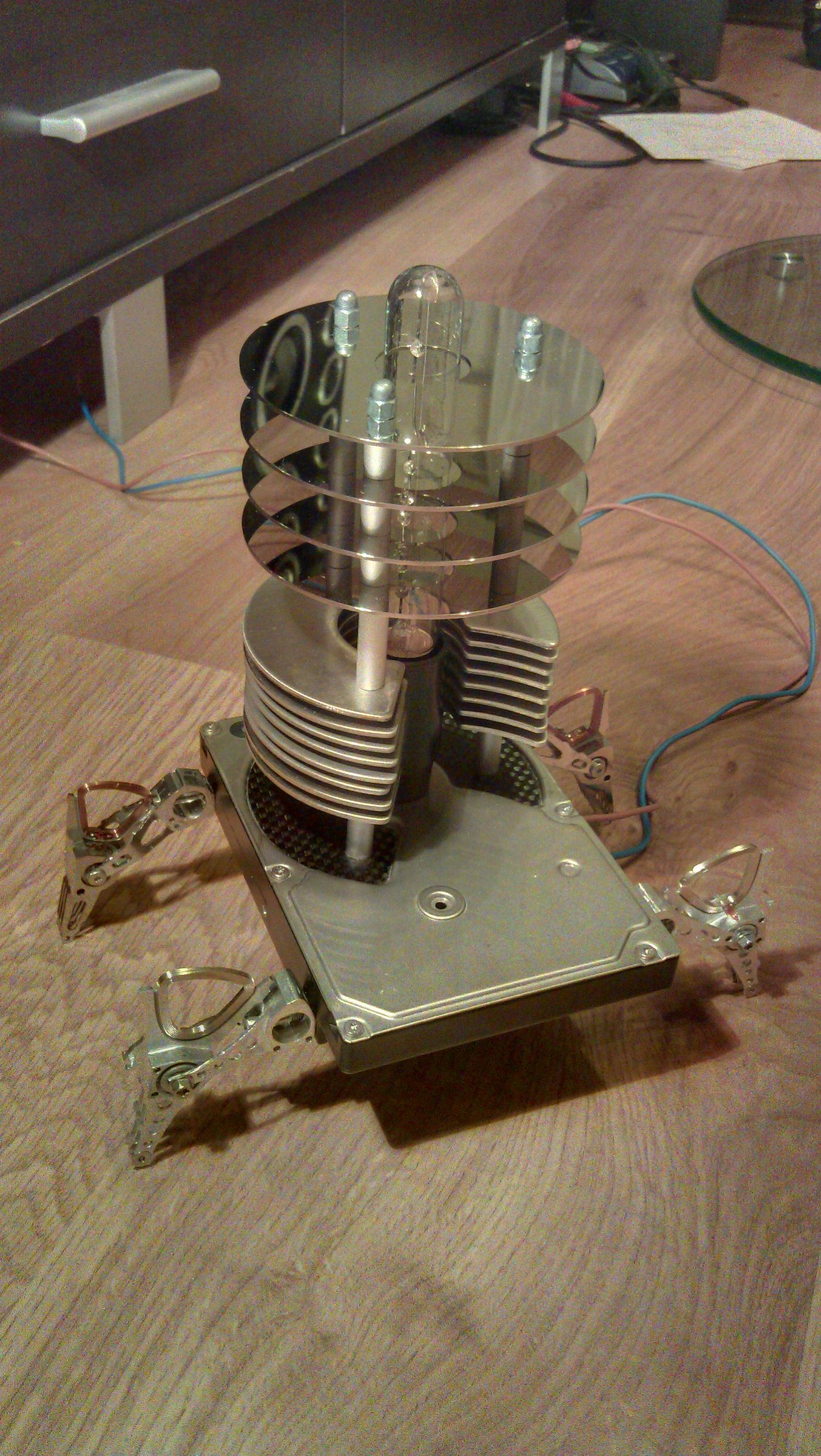 HDD Recycled Lamp - Instructables