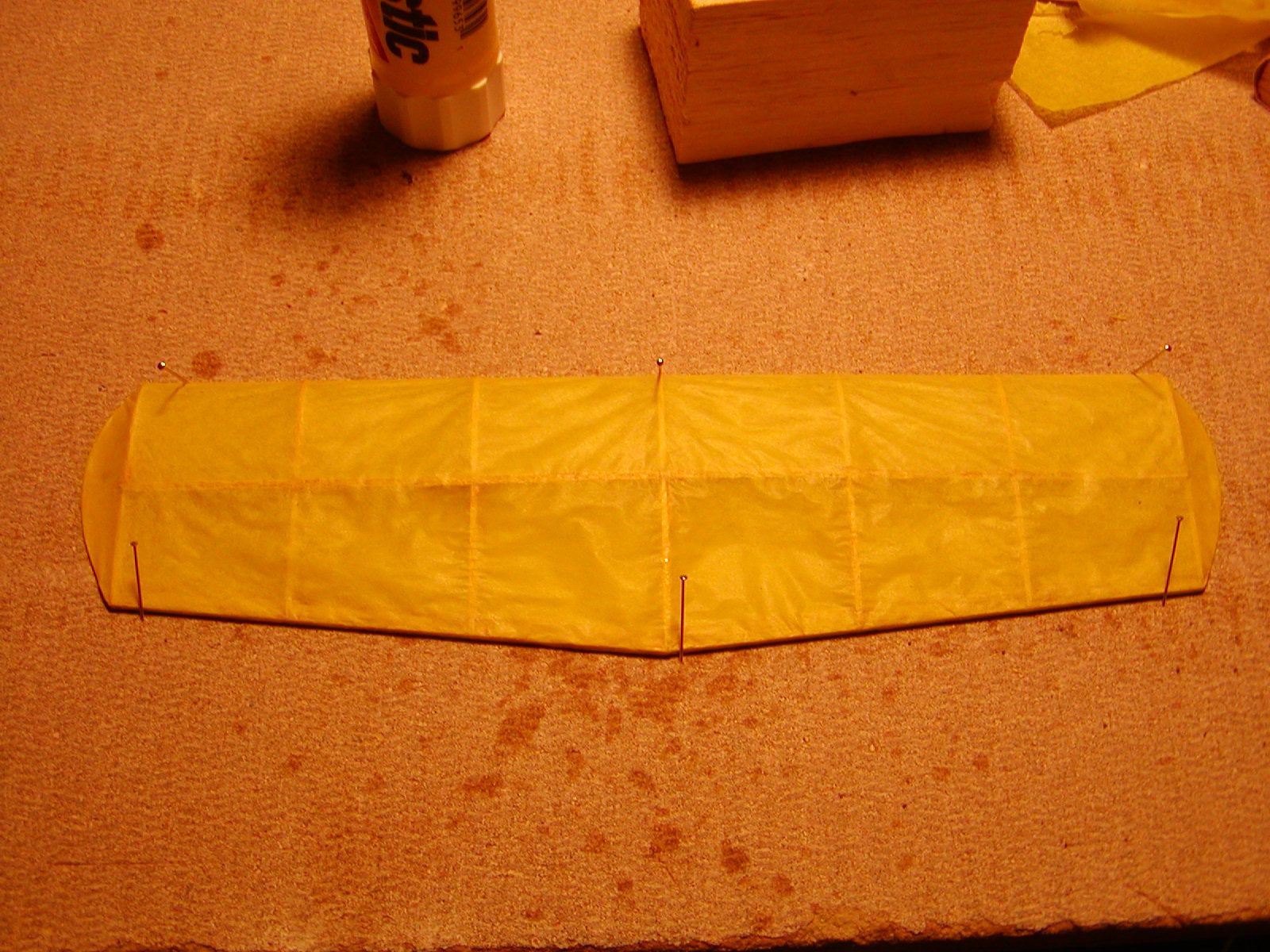 Covering a Model Airplane in Tissue : 6 Steps (with Pictures ...