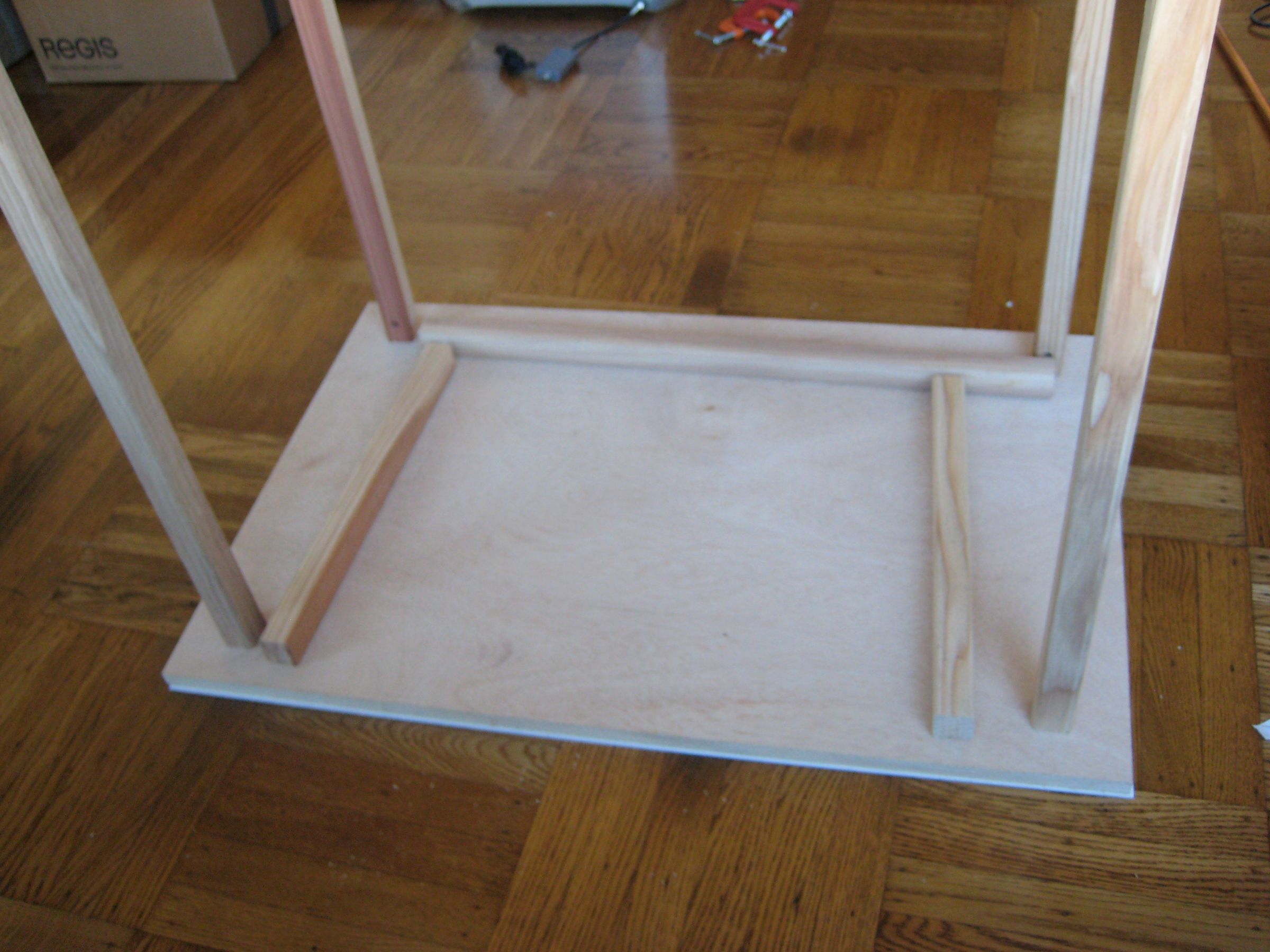 Basic Work Table : 9 Steps - Instructables