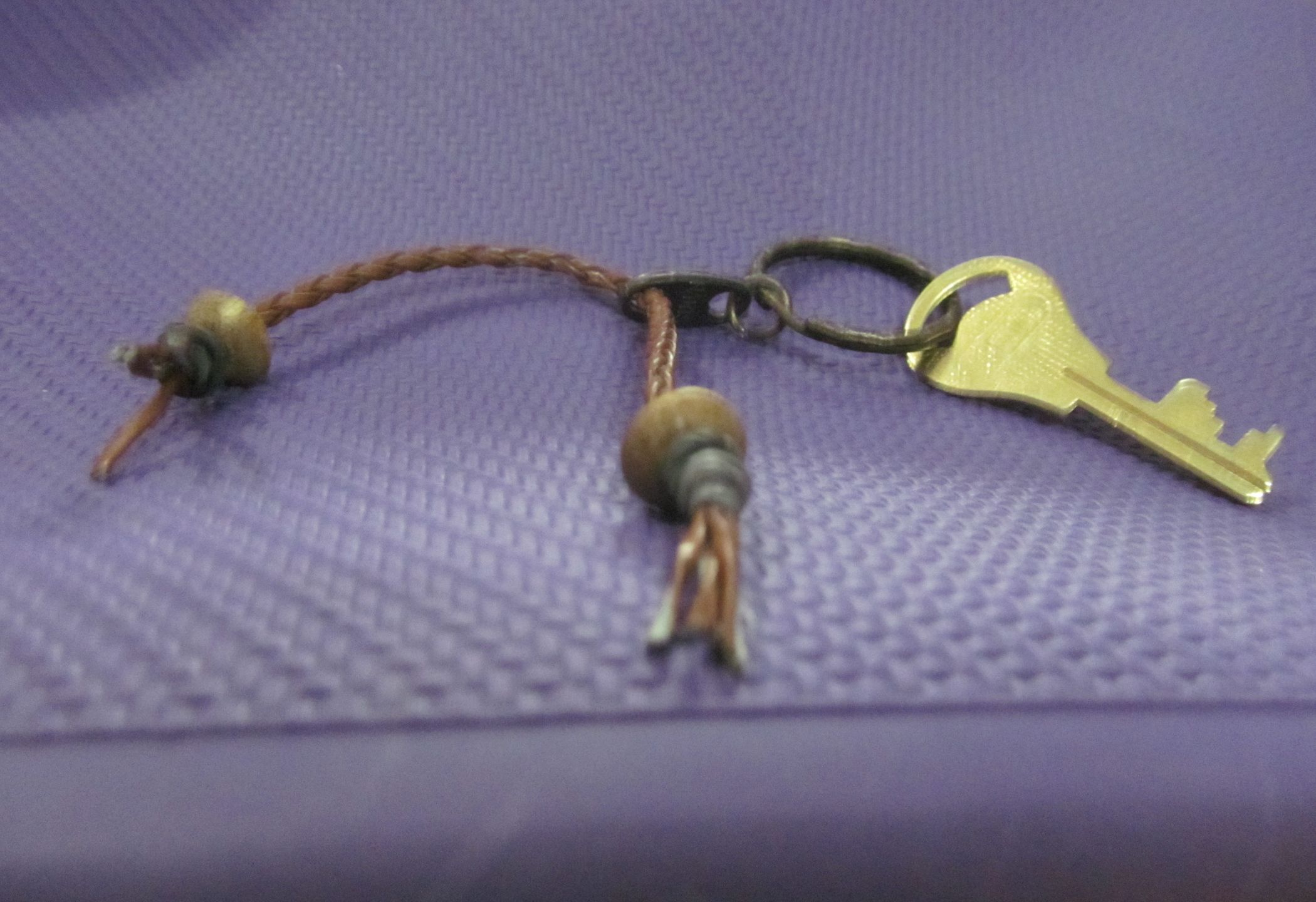 DIY: Wooden Bead Keyring : 3 Steps - Instructables