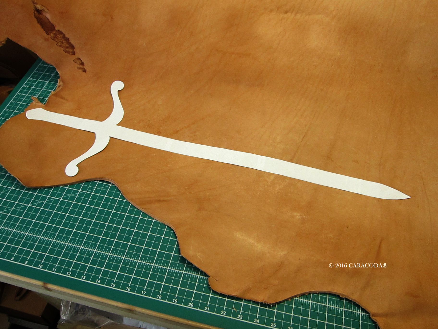 Excalibur, Antique Leather Sword : 17 Steps (with Pictures) - Instructables