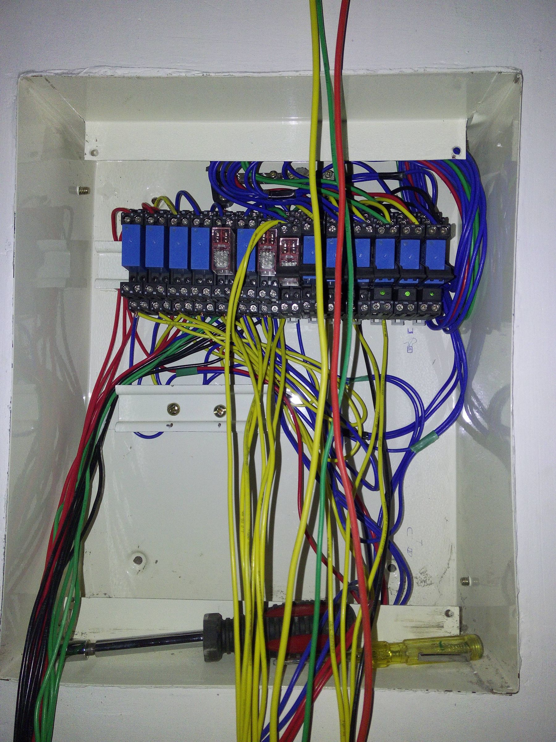 The Complete Smart Home : 9 Steps - Instructables