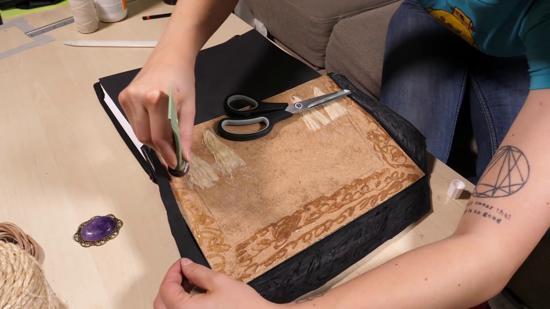 Black Magic Leather Grimoire - Bookbinding Tutorial : 17 Steps (with Pictures) - Instructables