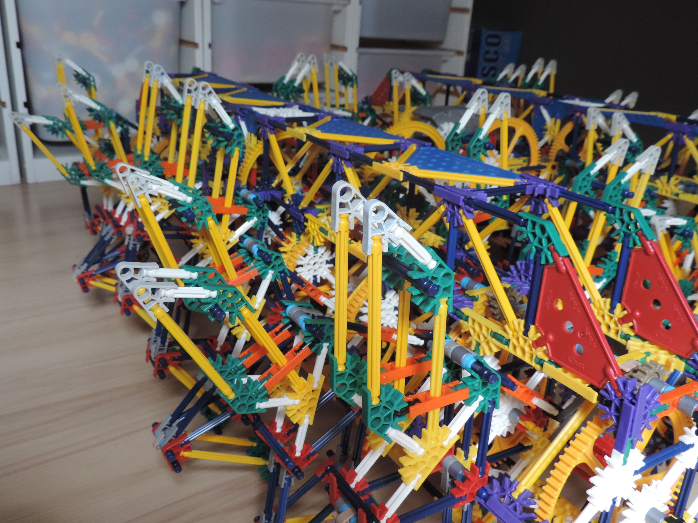 Huge Knex Walker. - Instructables