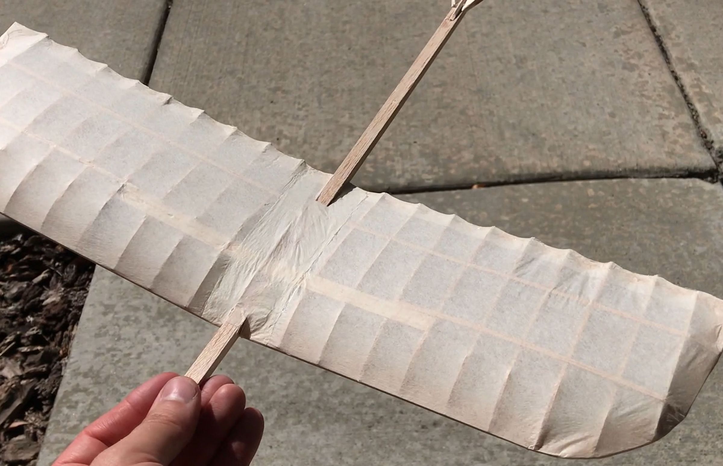 Build a Da Vinci Inspired Flying Machine (Glider) With Simple Supplies ...