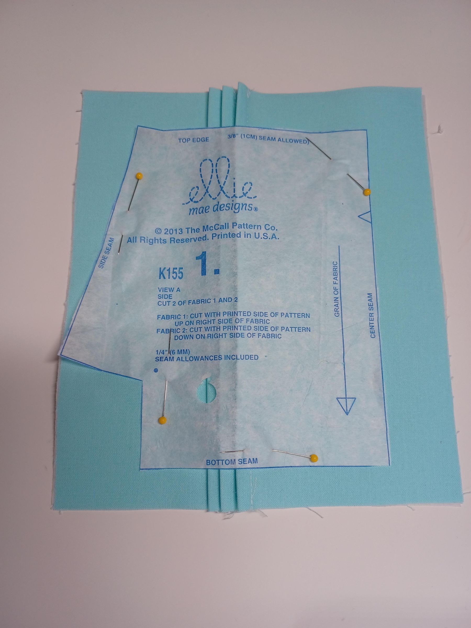 Zipper Bag With Fabric Tucks and Embroidery : 9 Steps - Instructables