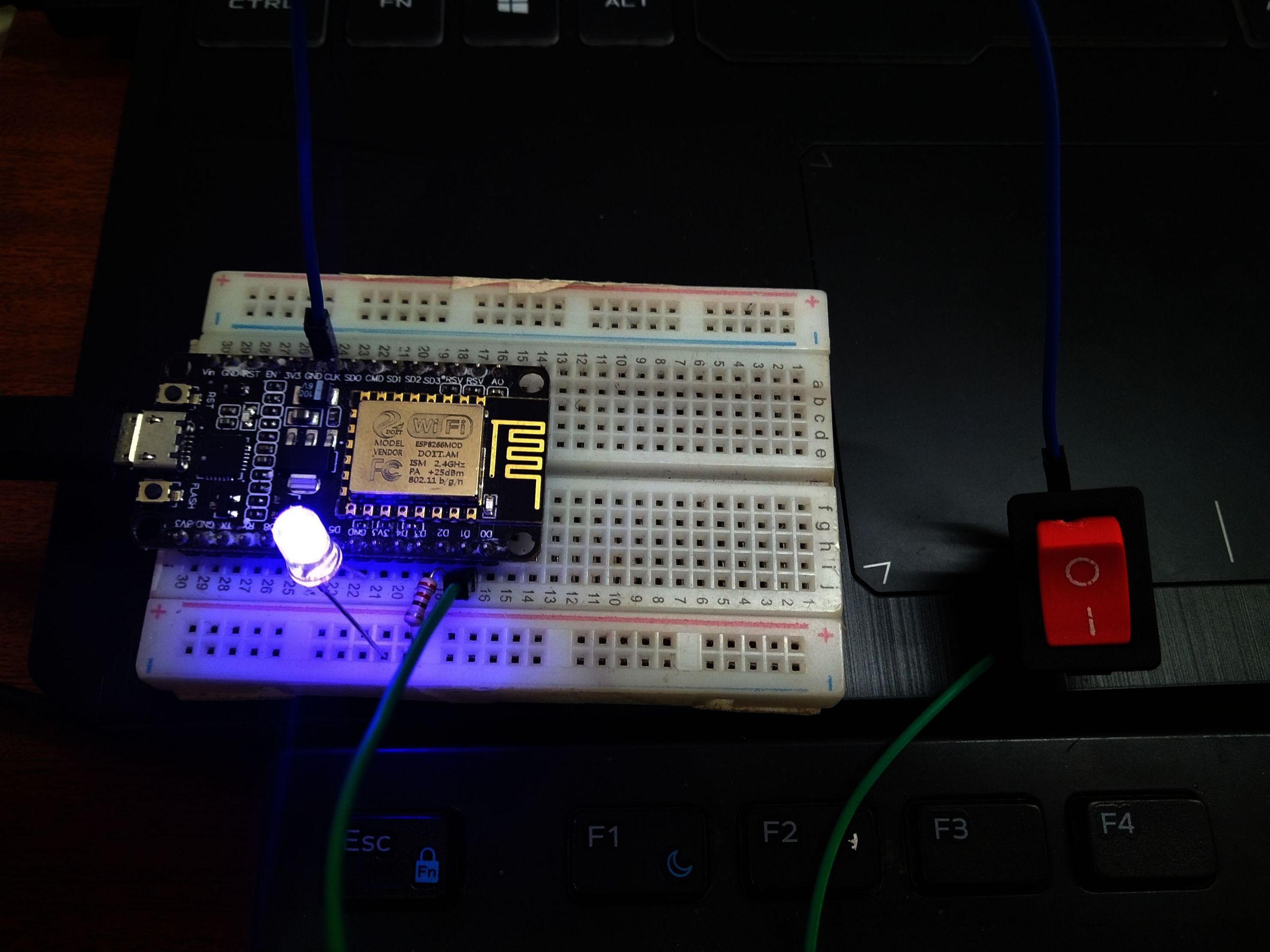 ESP8266 Manual and Server Controlled Home Automation Prototype. : 4 ...