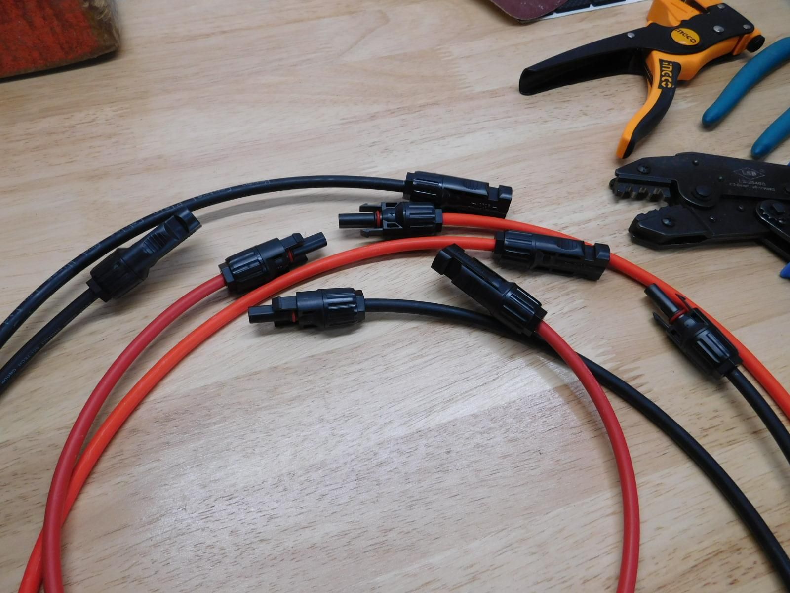 MC4 Connectors : 5 Steps - Instructables