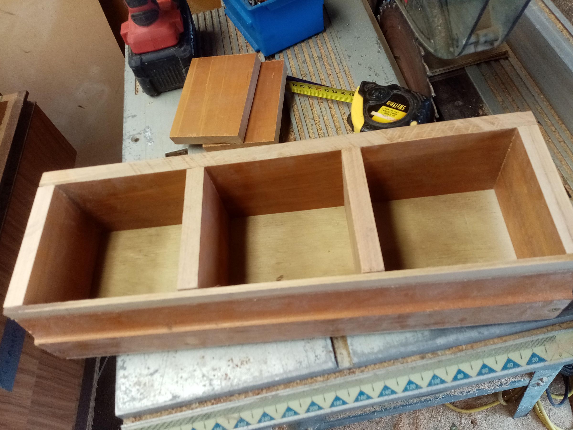 Rotunda Organiser for Hardware : 12 Steps (with Pictures) - Instructables