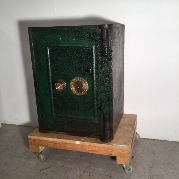 Restoring an Old Safe : 9 Steps - Instructables