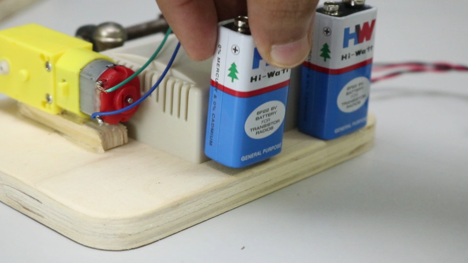 Remote Control Lock : 12 Steps (with Pictures) - Instructables