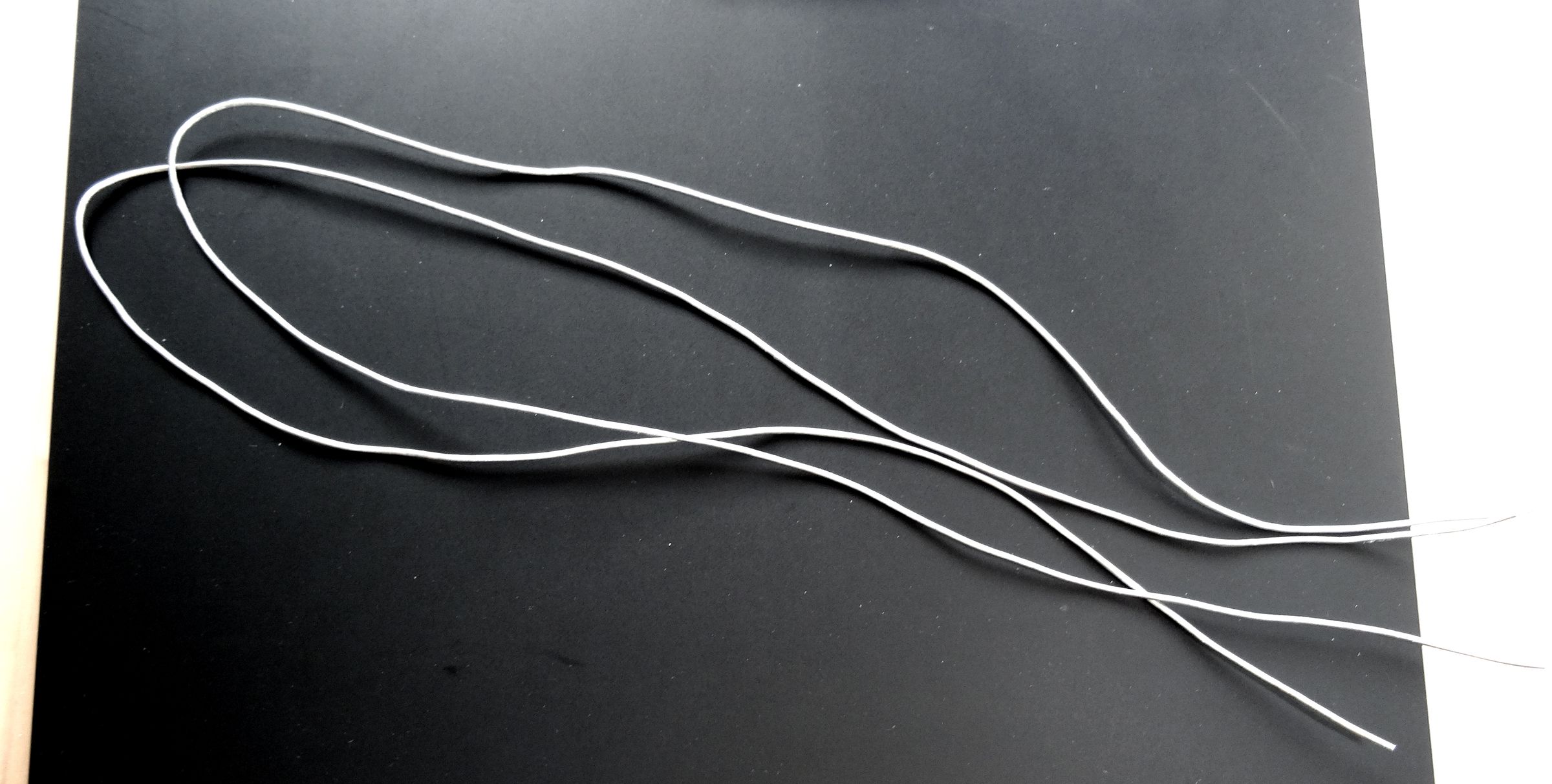 How to Make Fake Barbed Wire With Leather : 4 Steps (with Pictures ...