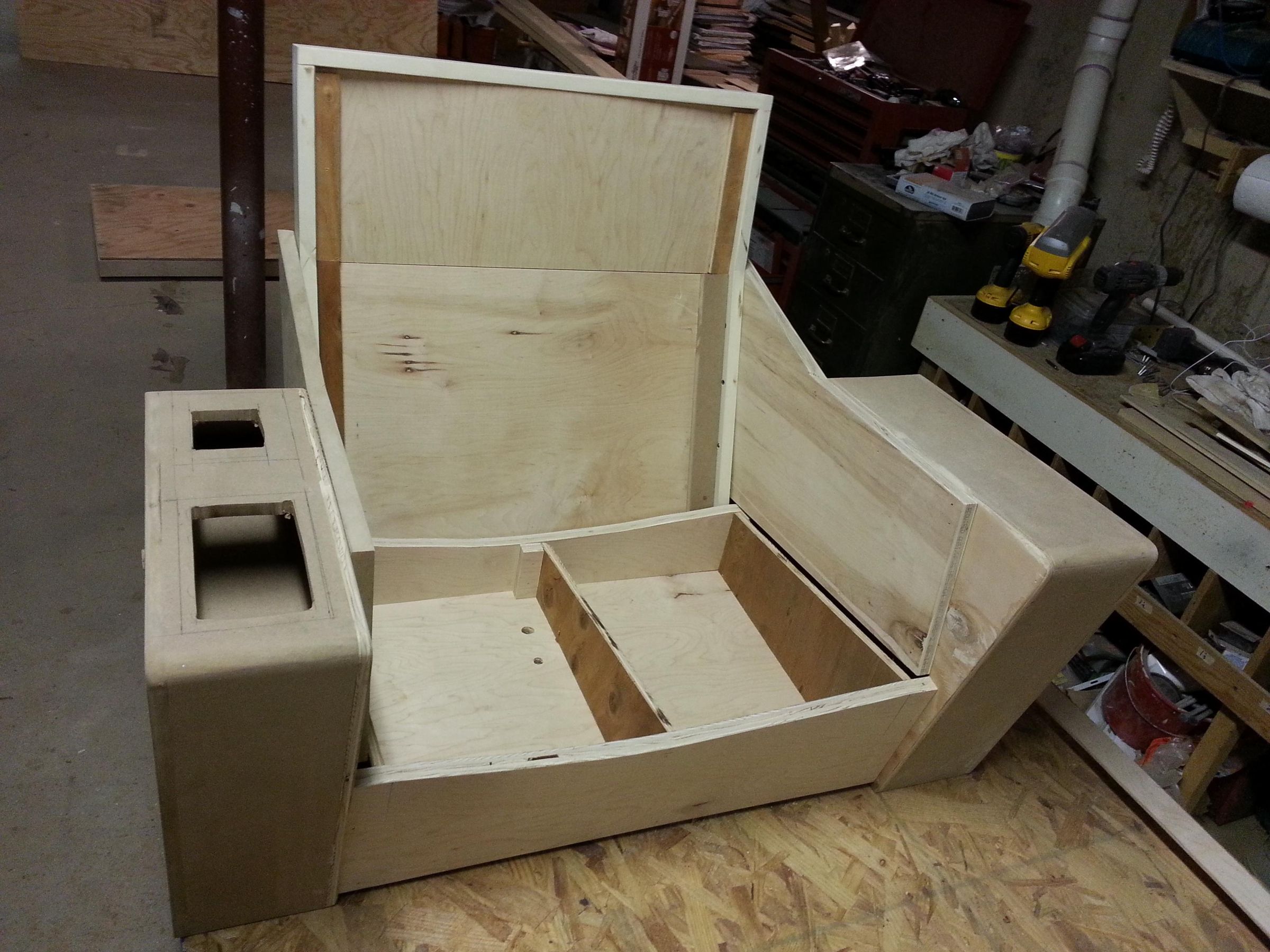 Captain Kirks Star Trek Chair With Sound : 7 Steps (with Pictures ...