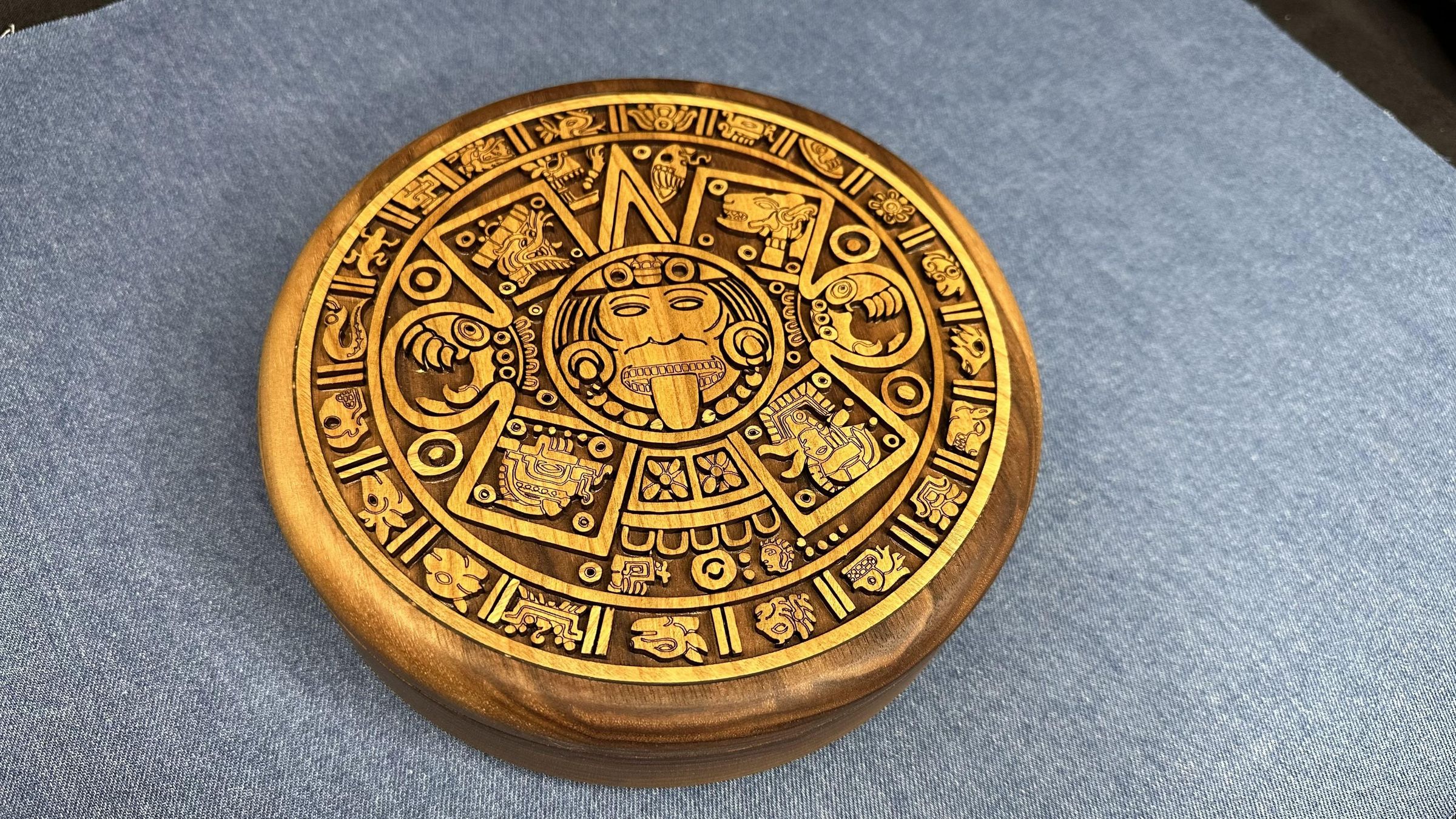 Wooden Round Maya Aztec Jewelry Box : 19 Steps (with Pictures ...