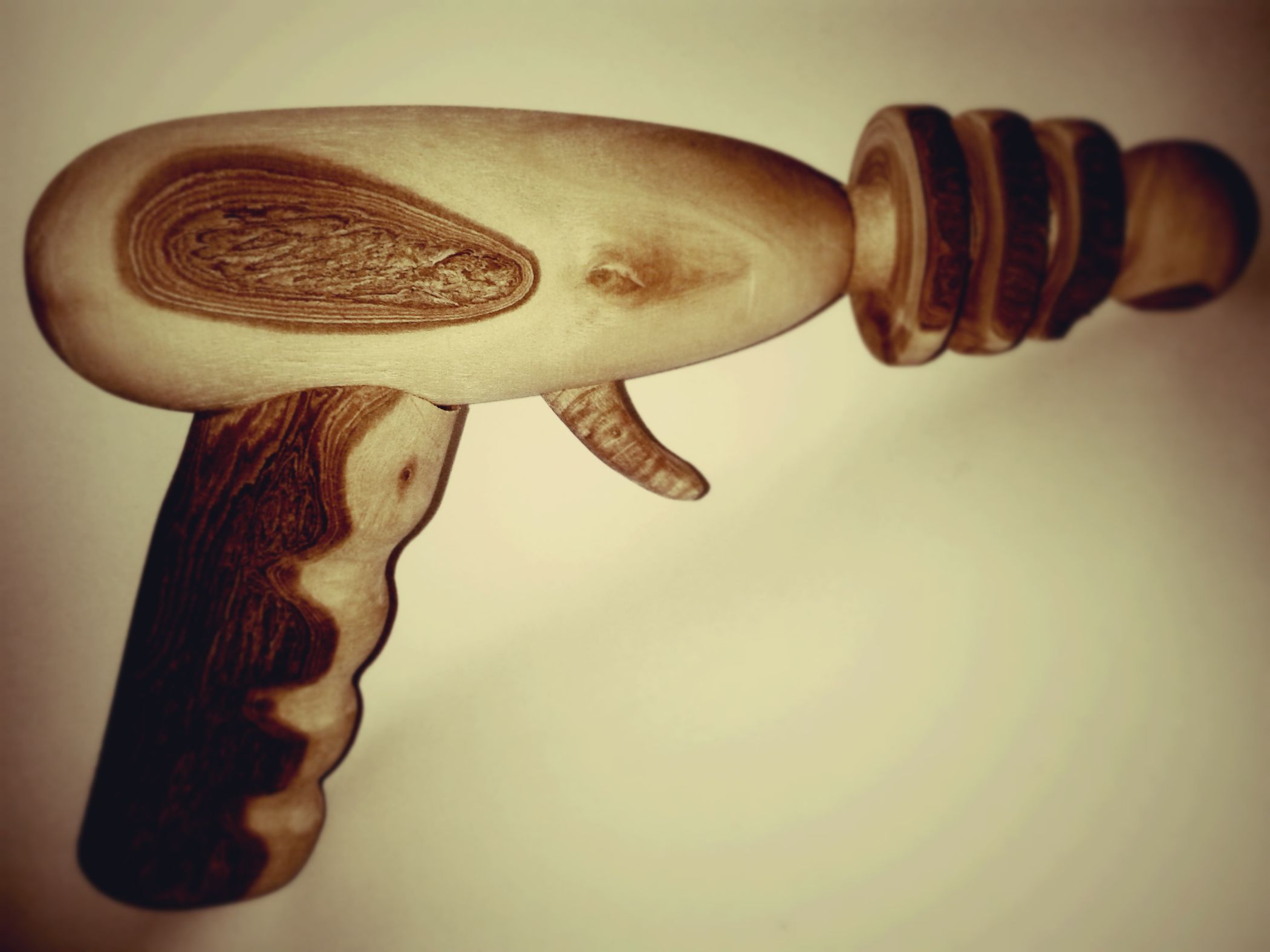 Make a Ray Gun : 8 Steps (with Pictures) - Instructables